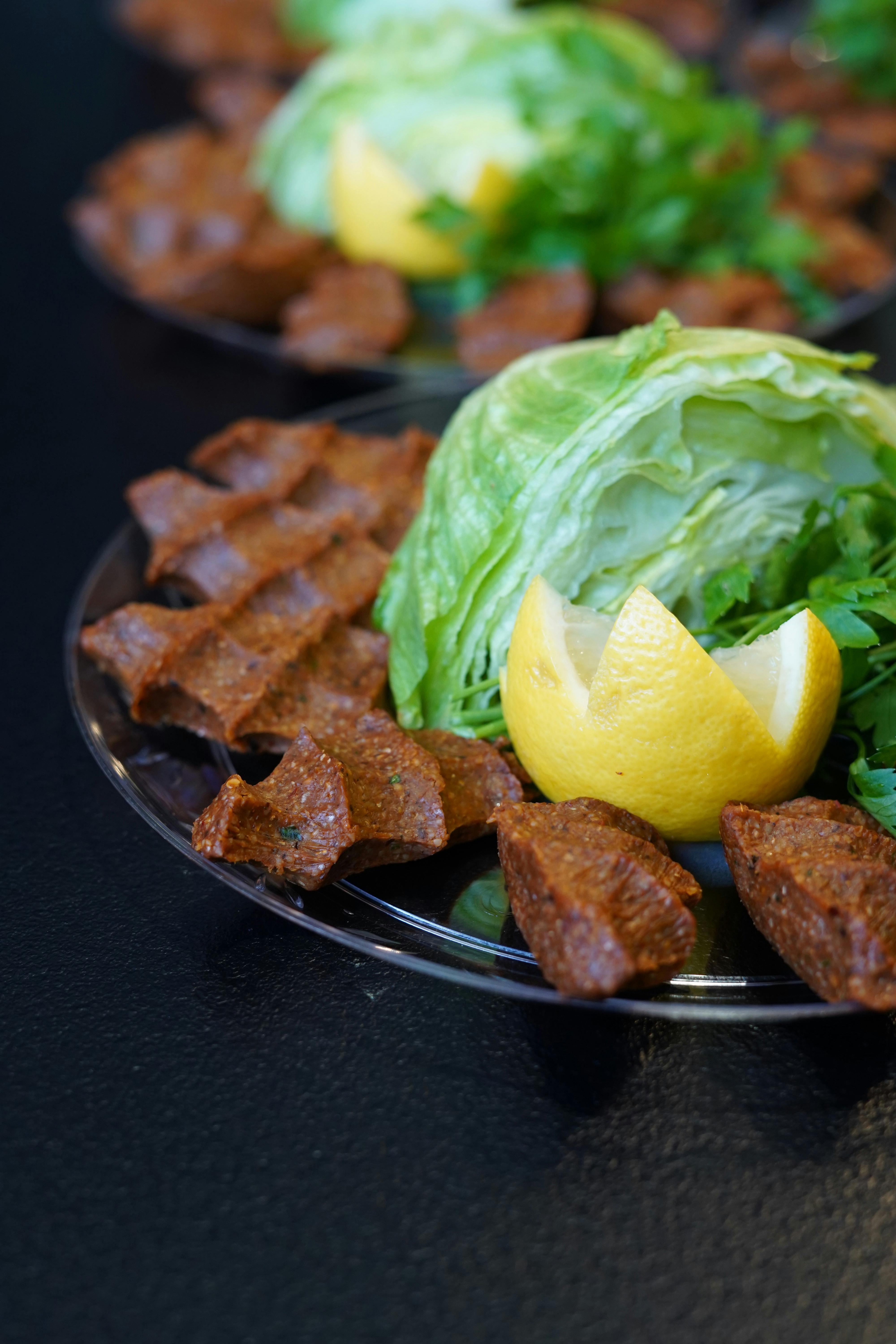 Traditional Middle Eastern Raw Meat Dish with Vegetables · Free Stock Photo