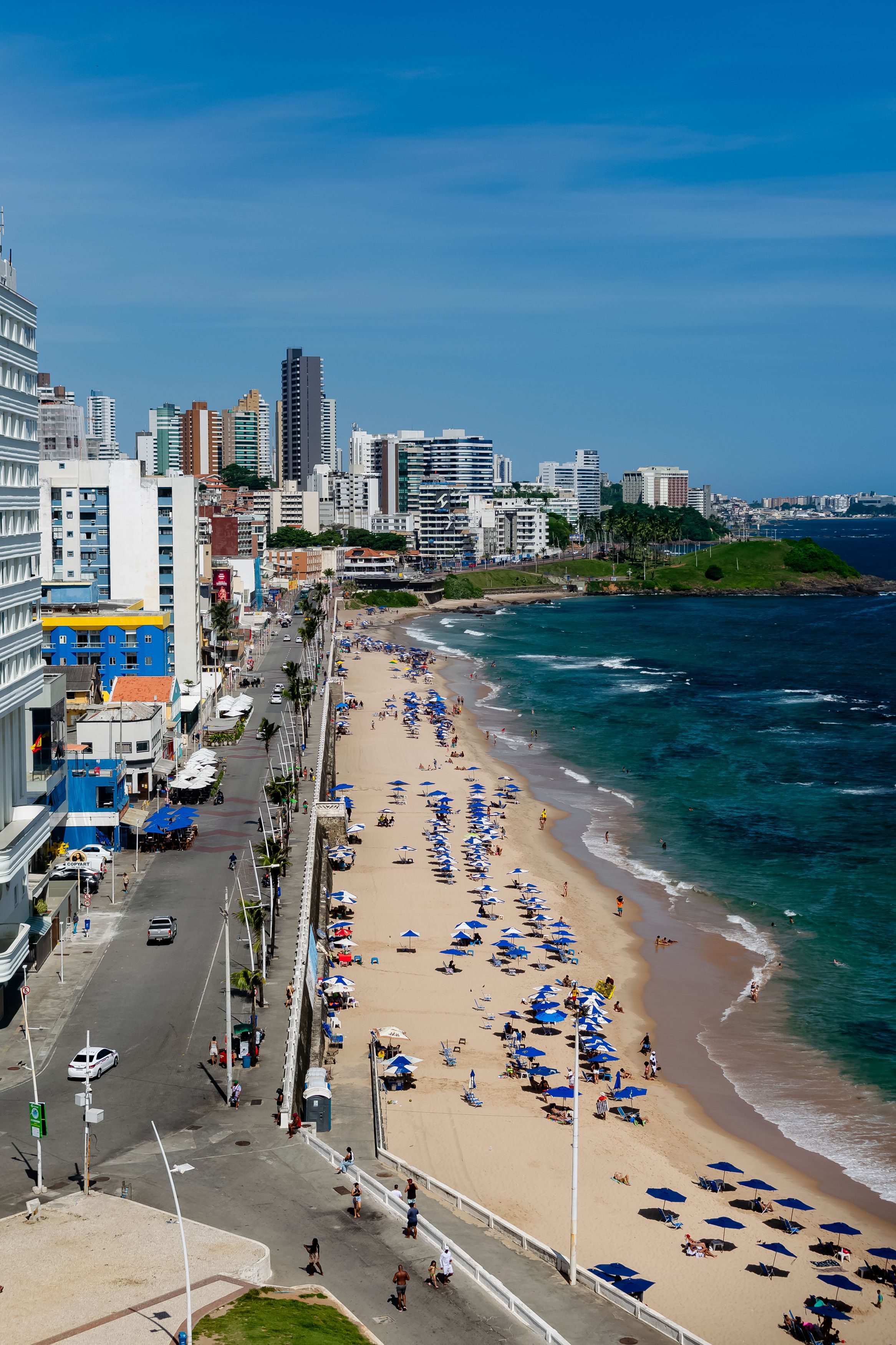 Vista Aérea Da Praia Da Barra Em Salvador, Brasil · Foto profissional ...