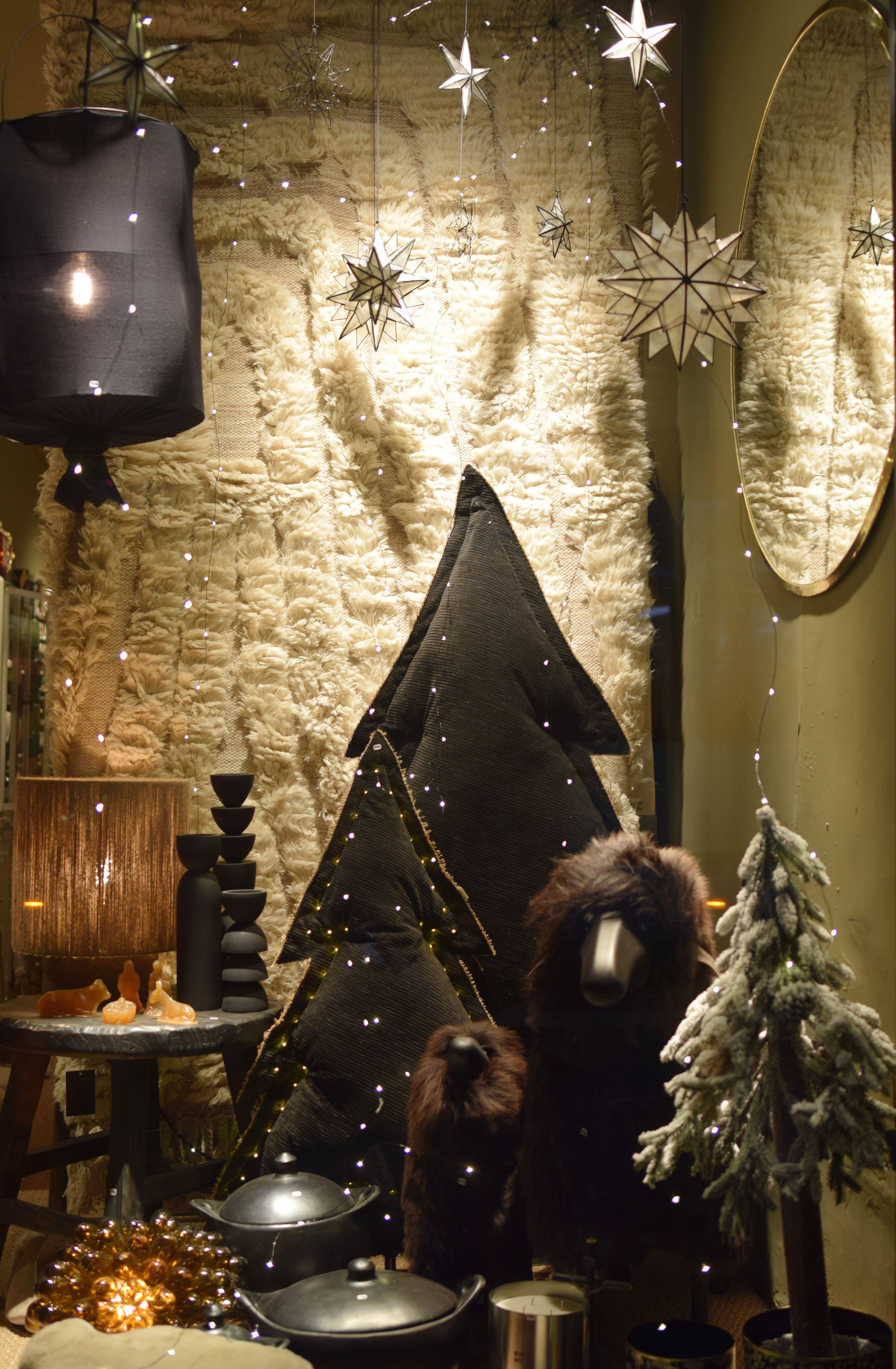 Vitrine Aconchegante De Natal Em Nancy, França · Foto profissional gratuita
