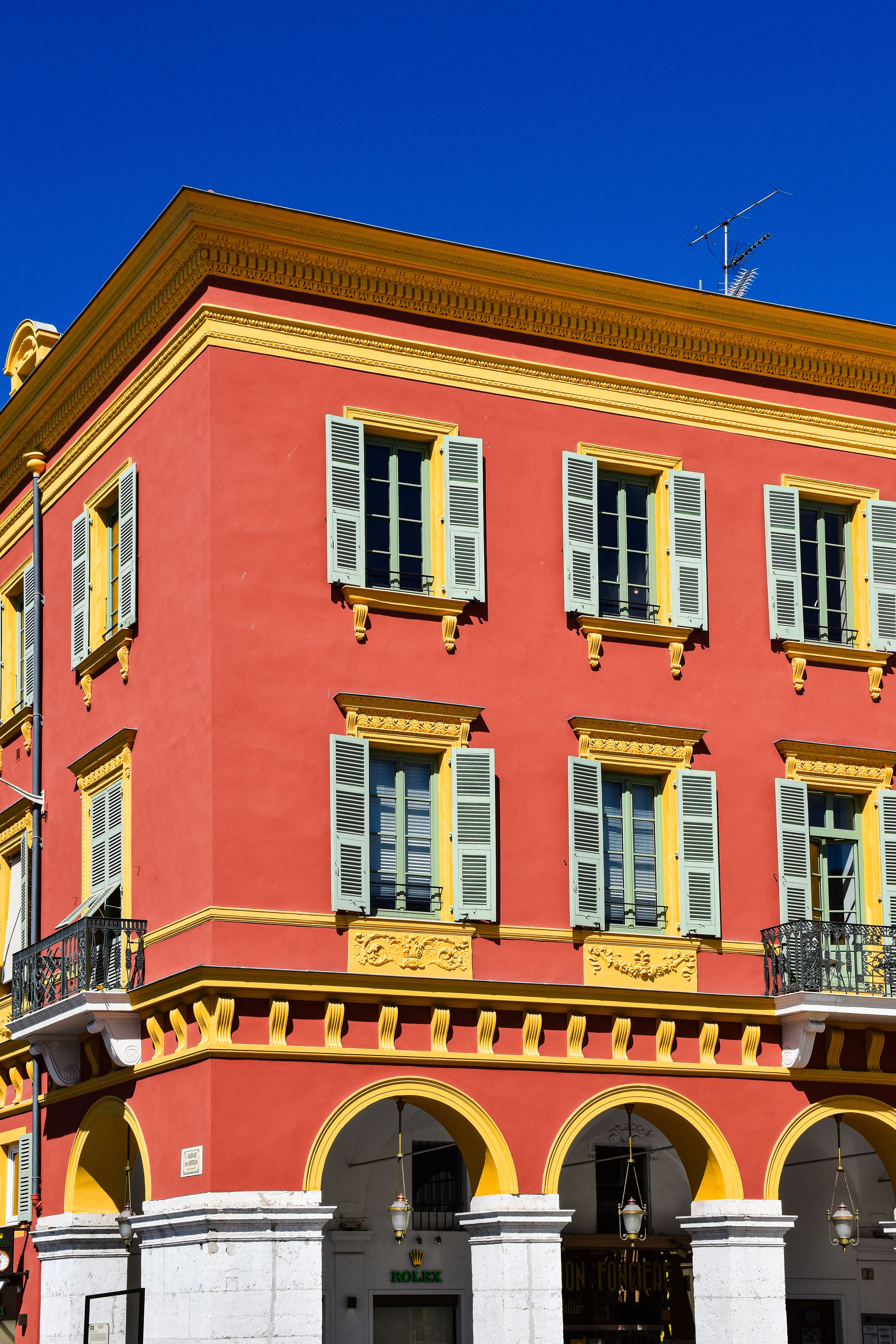 Charming Red Building in French Riviera · Free Stock Photo