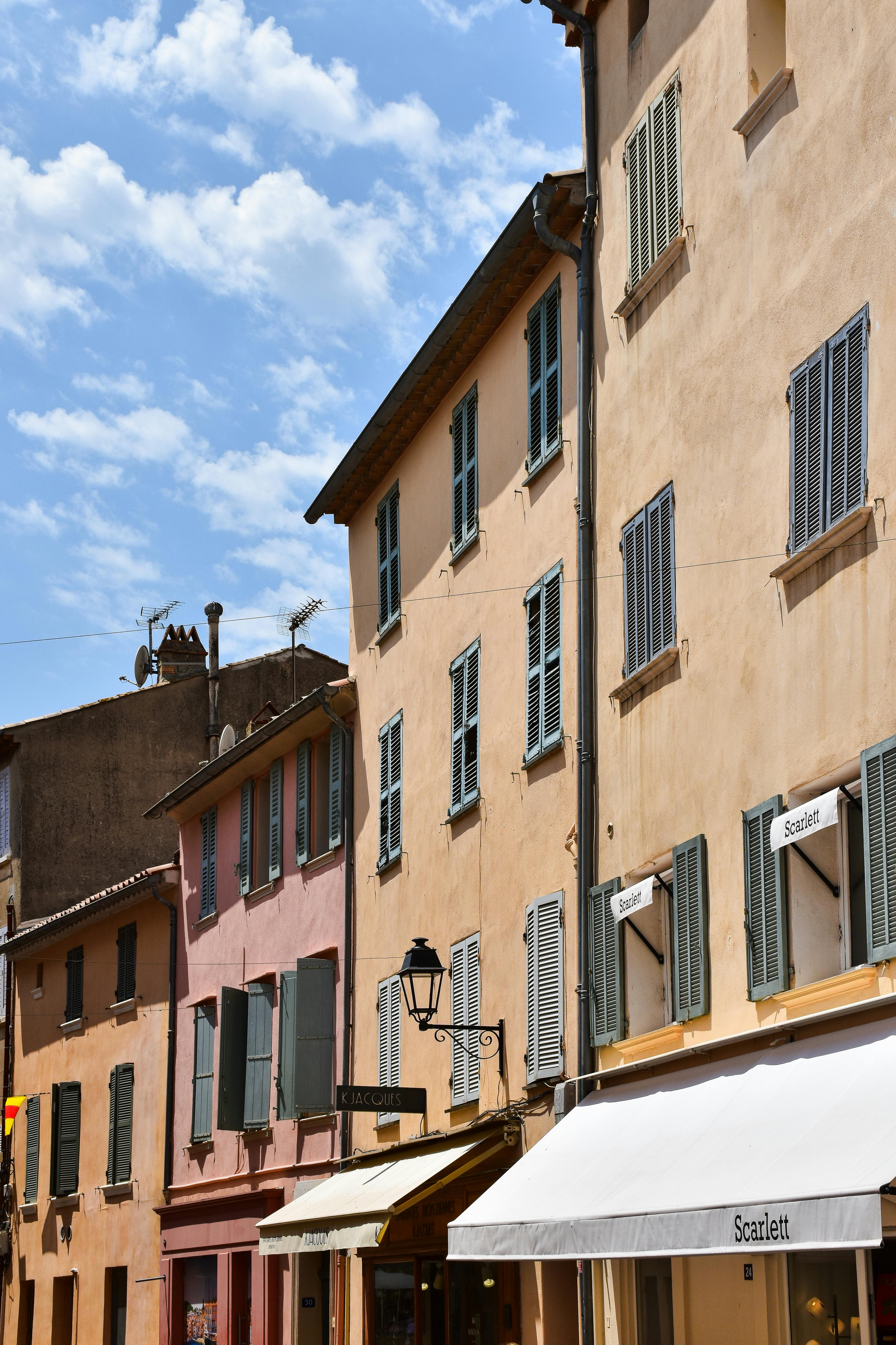 Nice Shops Photos, Download The BEST Free Nice Shops Stock Photos & HD ...