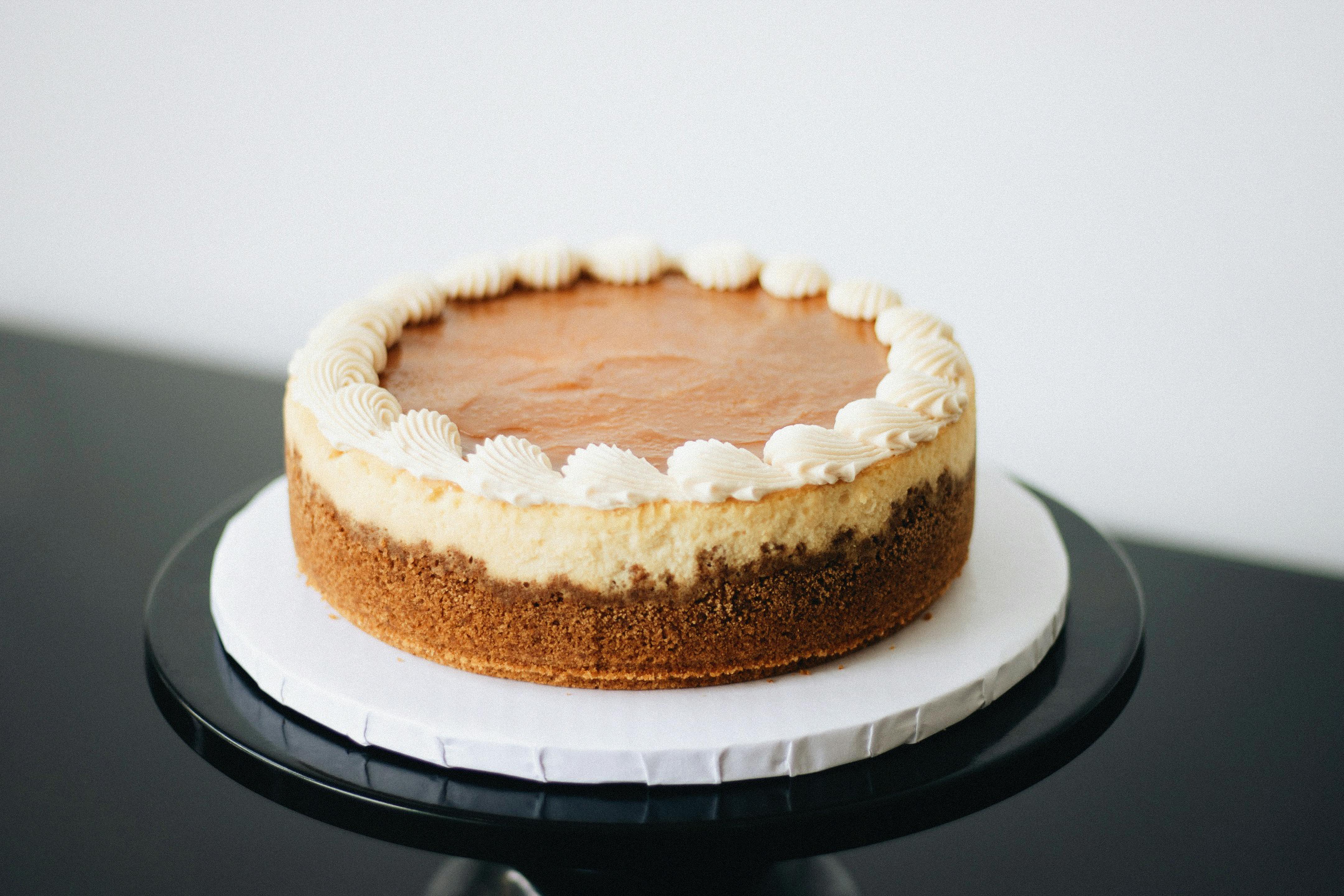 Delicious Artisan Cheesecake on Display · Free Stock Photo