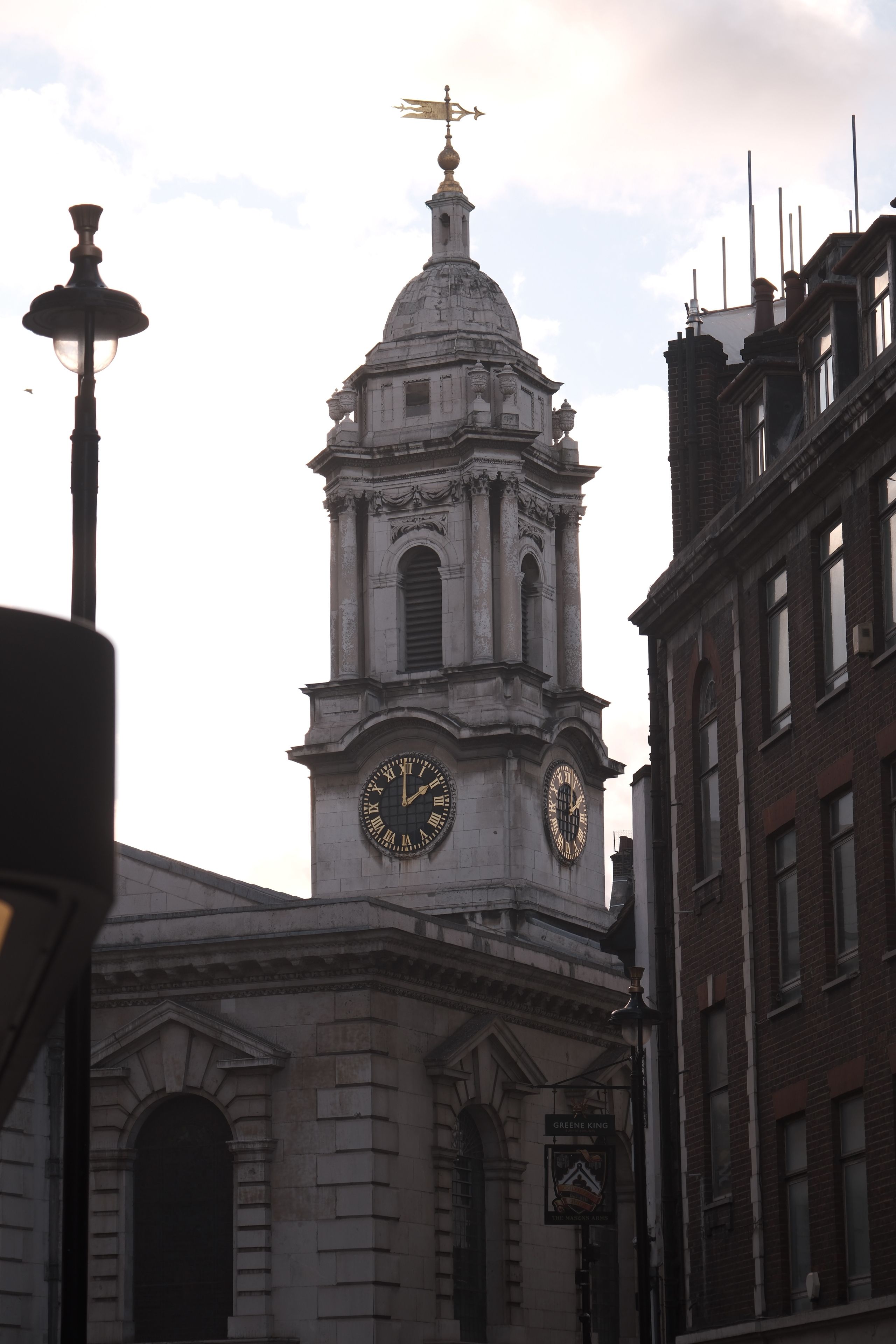 Historic Clock Tower in Central London Skyline · Free Stock Photo