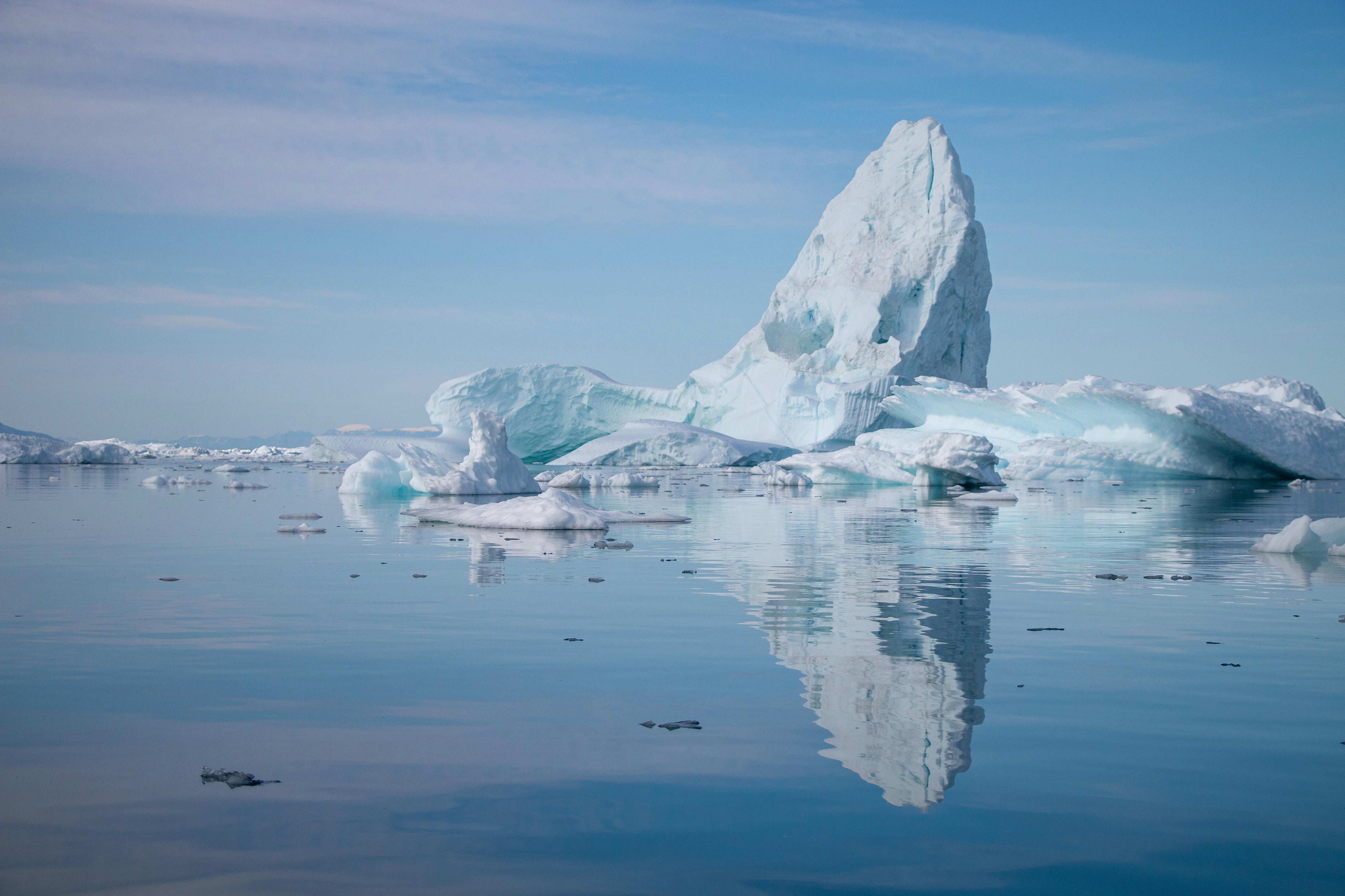 Majestic Iceberg Reflections in Ilulissat, Greenland · Free Stock Photo