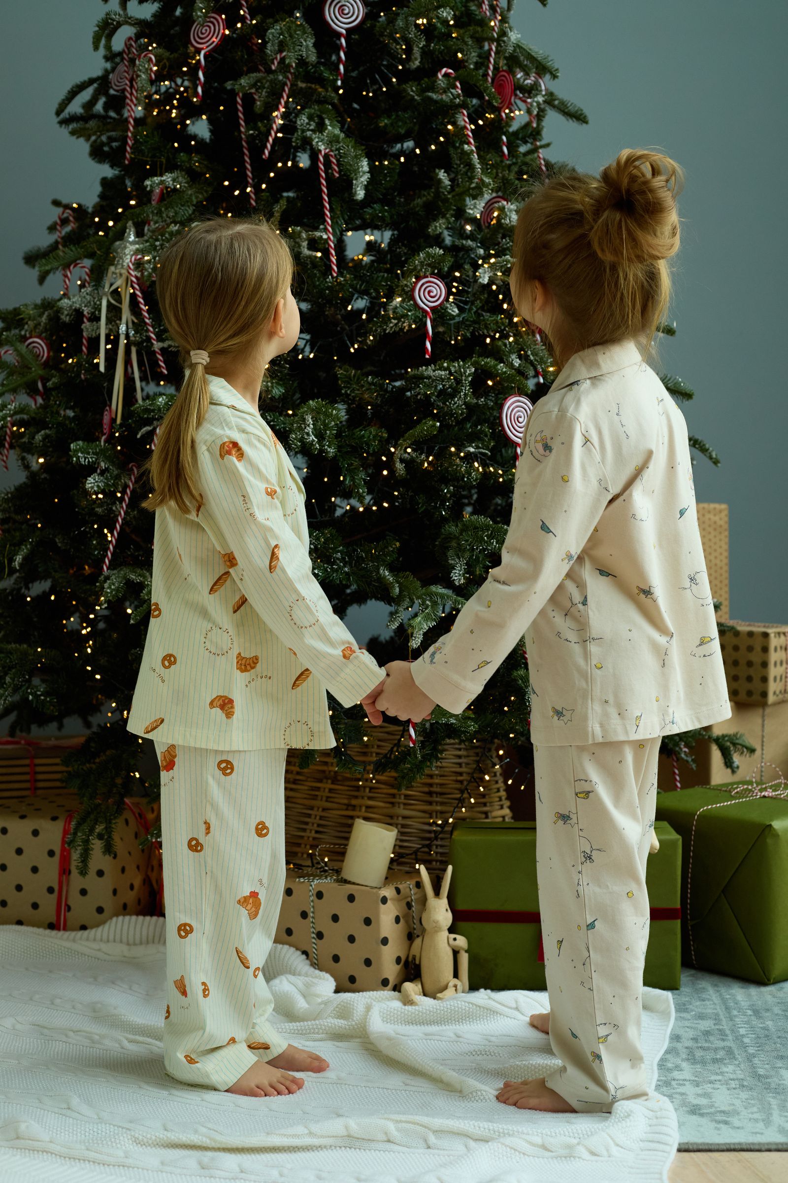 Christmas Trees Photos, Download The BEST Free Christmas Trees Stock ...