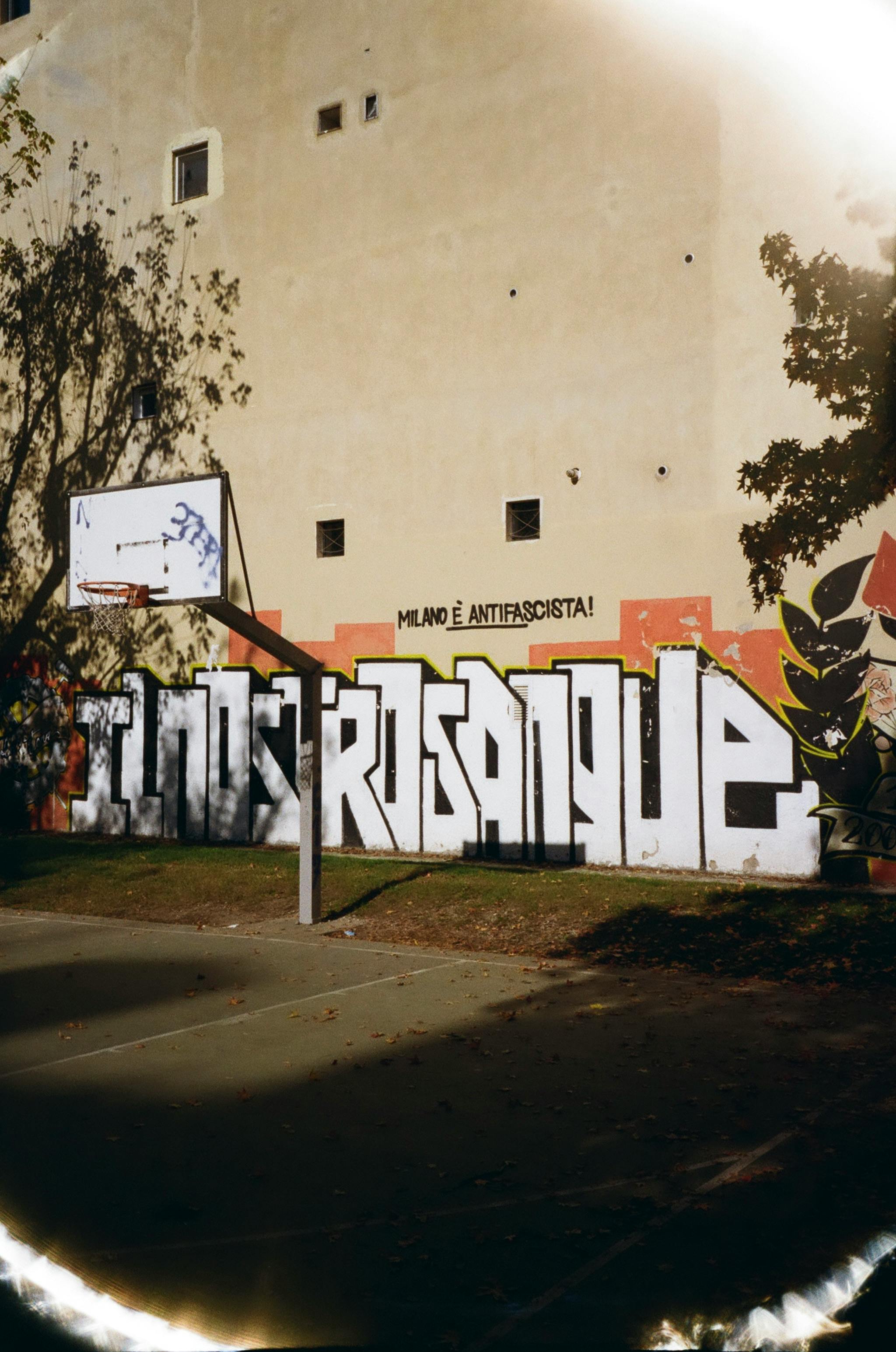 Allen Iverson of Sixers Graffiti Wall · Free Stock Photo