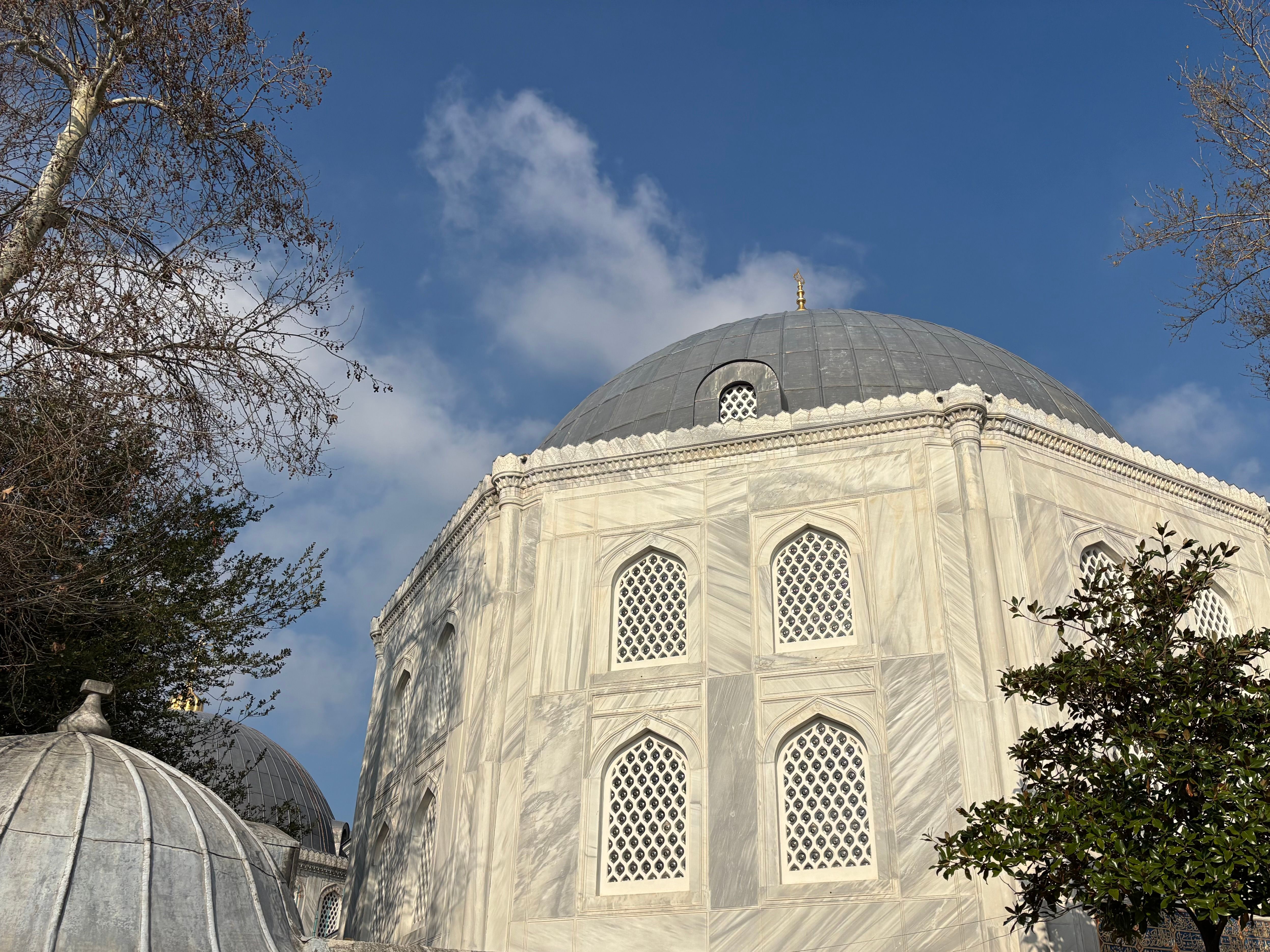 Beautiful Marble Dome under Clear Blue Sky · Free Stock Photo