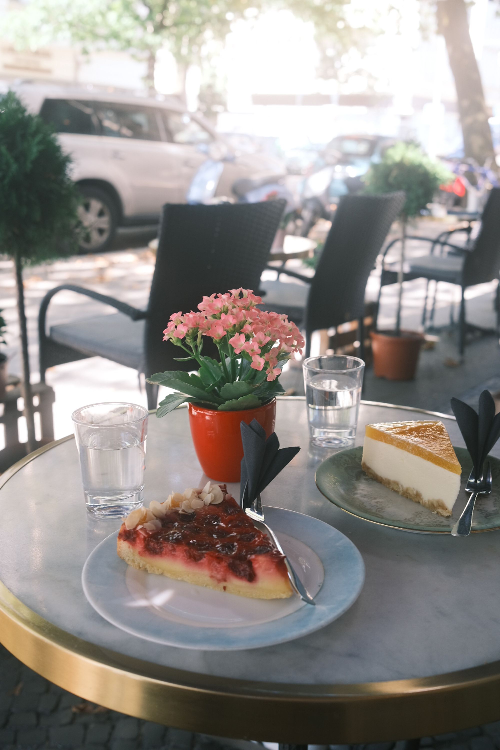 Cozy Outdoors Cafe with Cakes and Coffee · Free Stock Photo