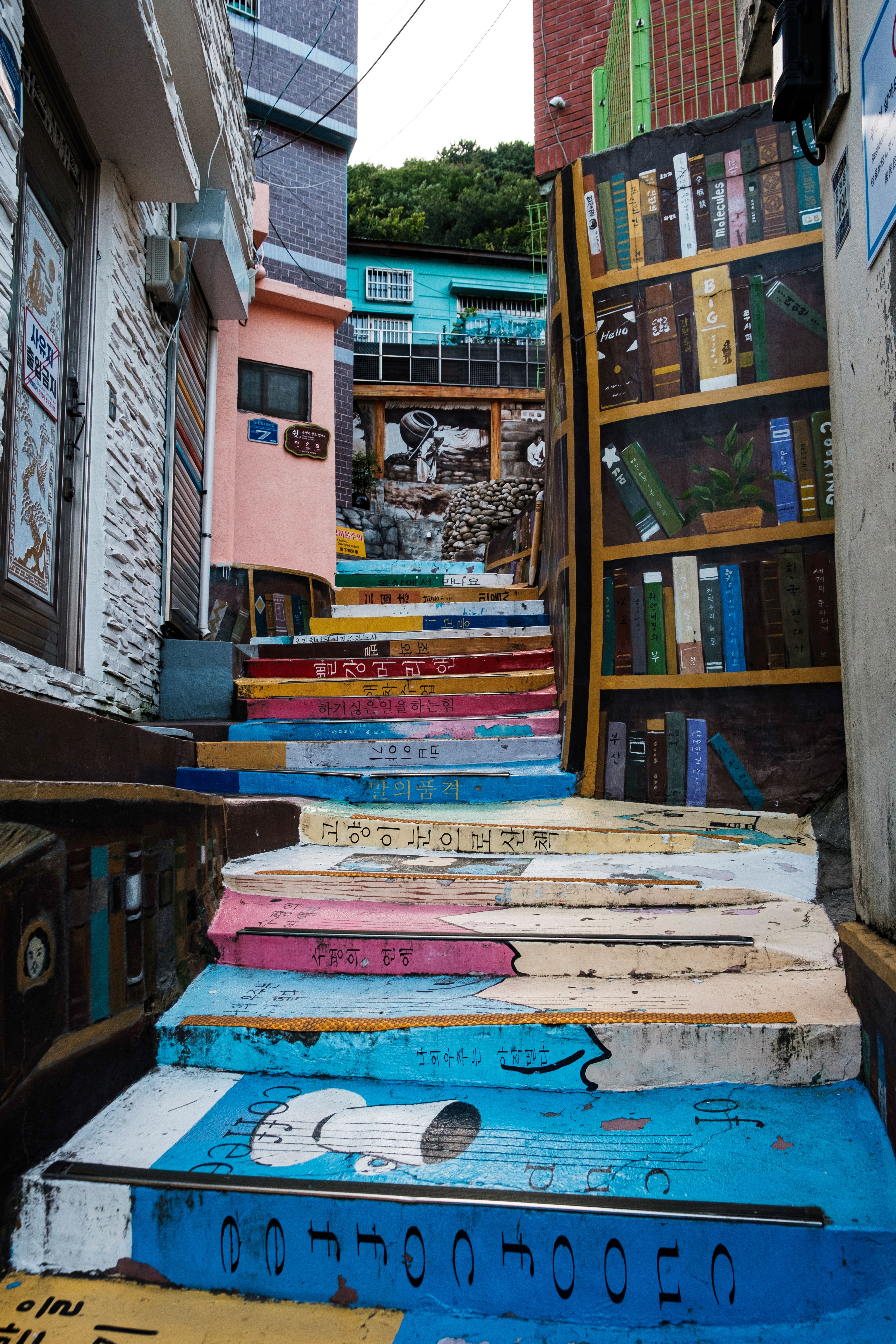 Colorful Painted Steps in Artistic Alleyway · Free Stock Photo