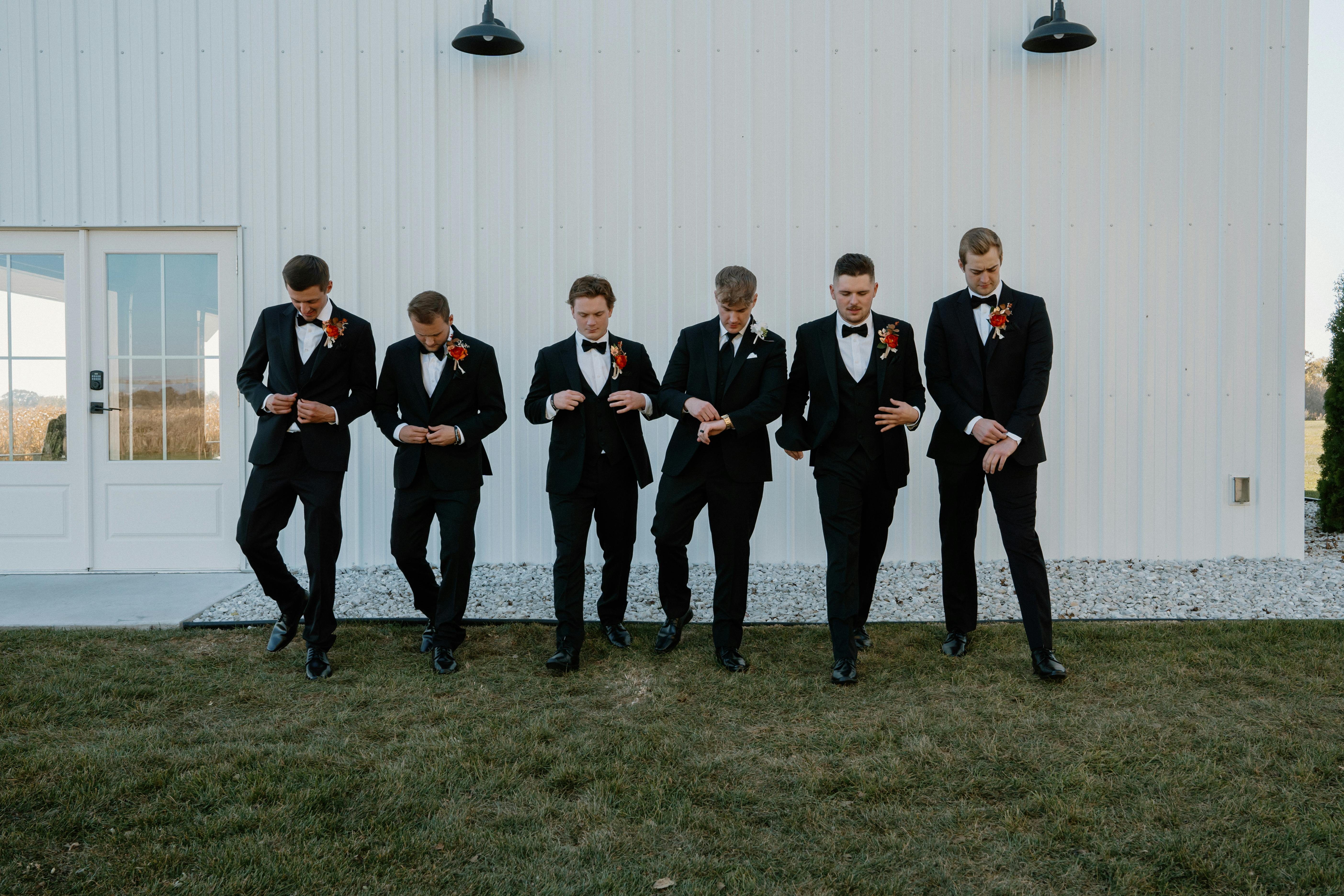 Event Ushers Photos, Download The BEST Free Event Ushers Stock Photos ...