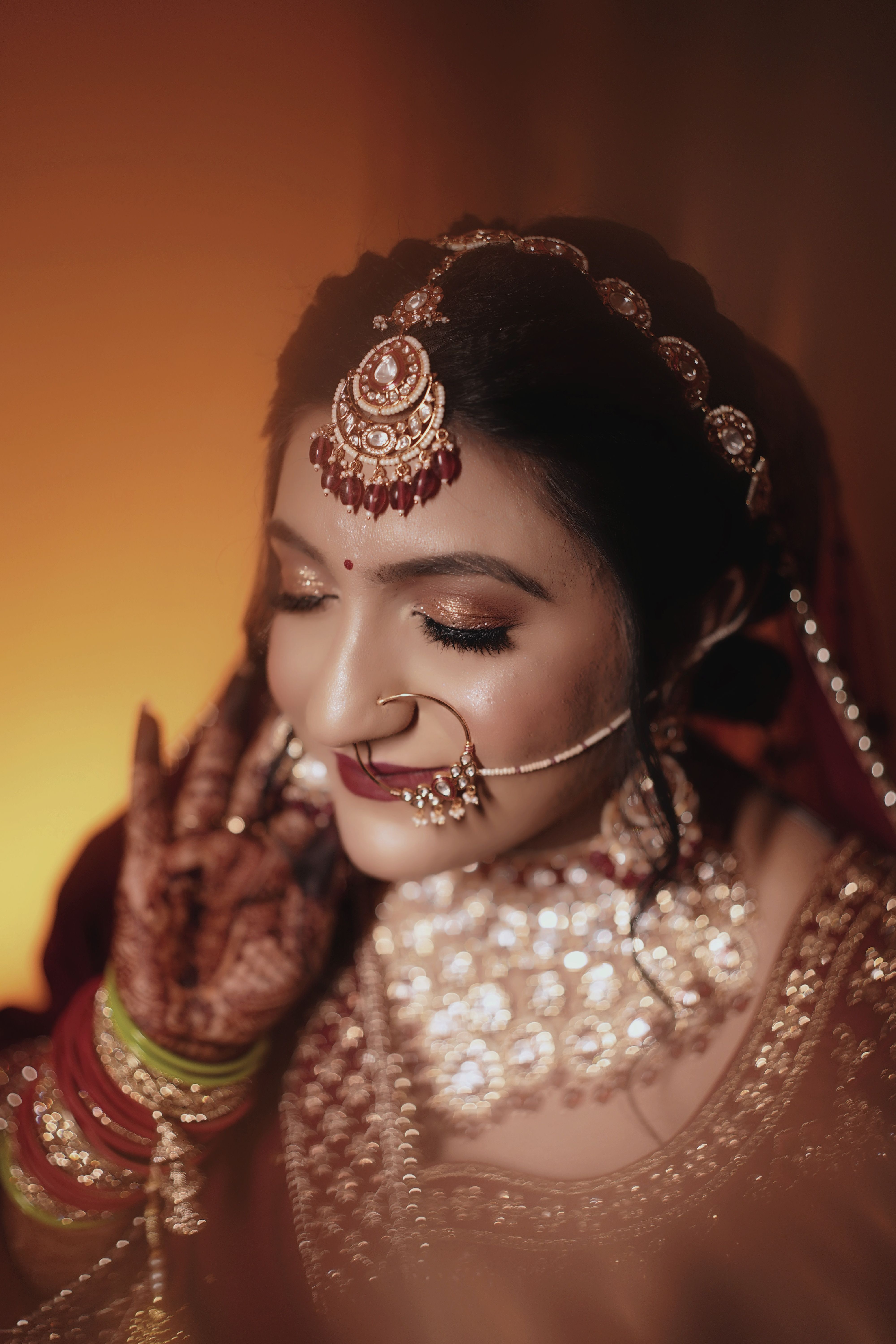 Elegant Indian Bridal Portrait with Traditional Attire · Free Stock Photo