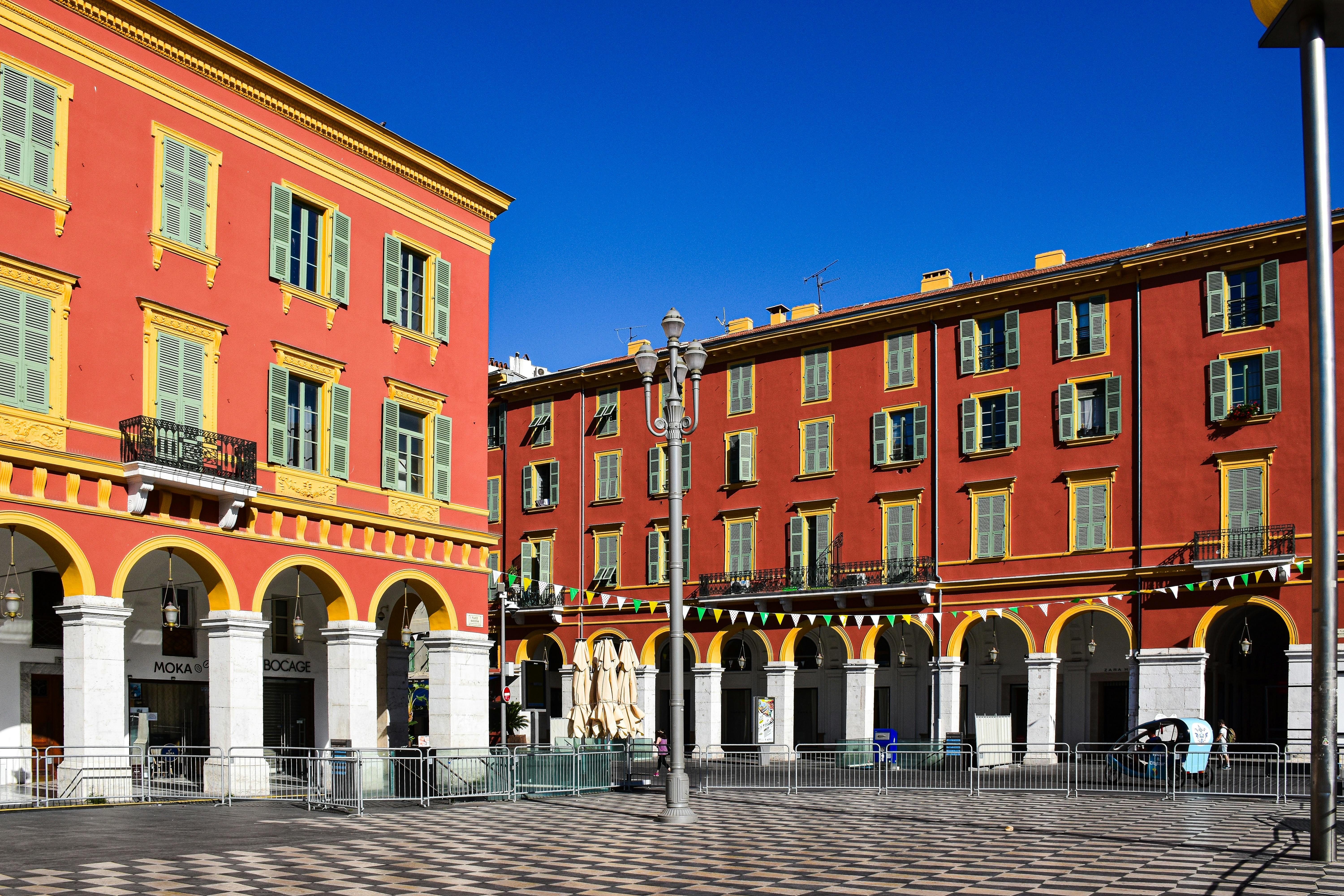 Colorful Architecture in Nice, France Square · Free Stock Photo