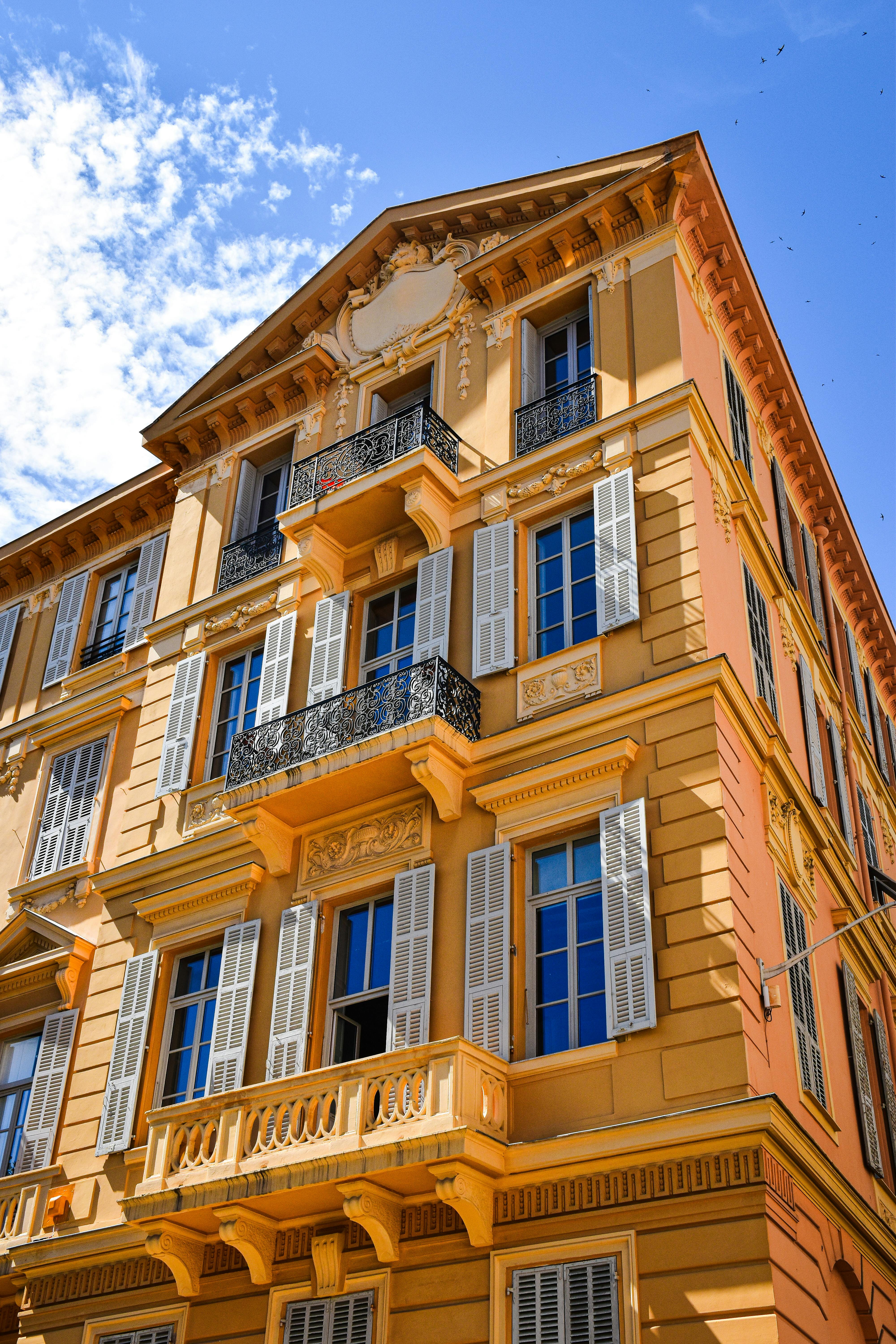 Classic French Riviera Architecture in Nice · Free Stock Photo