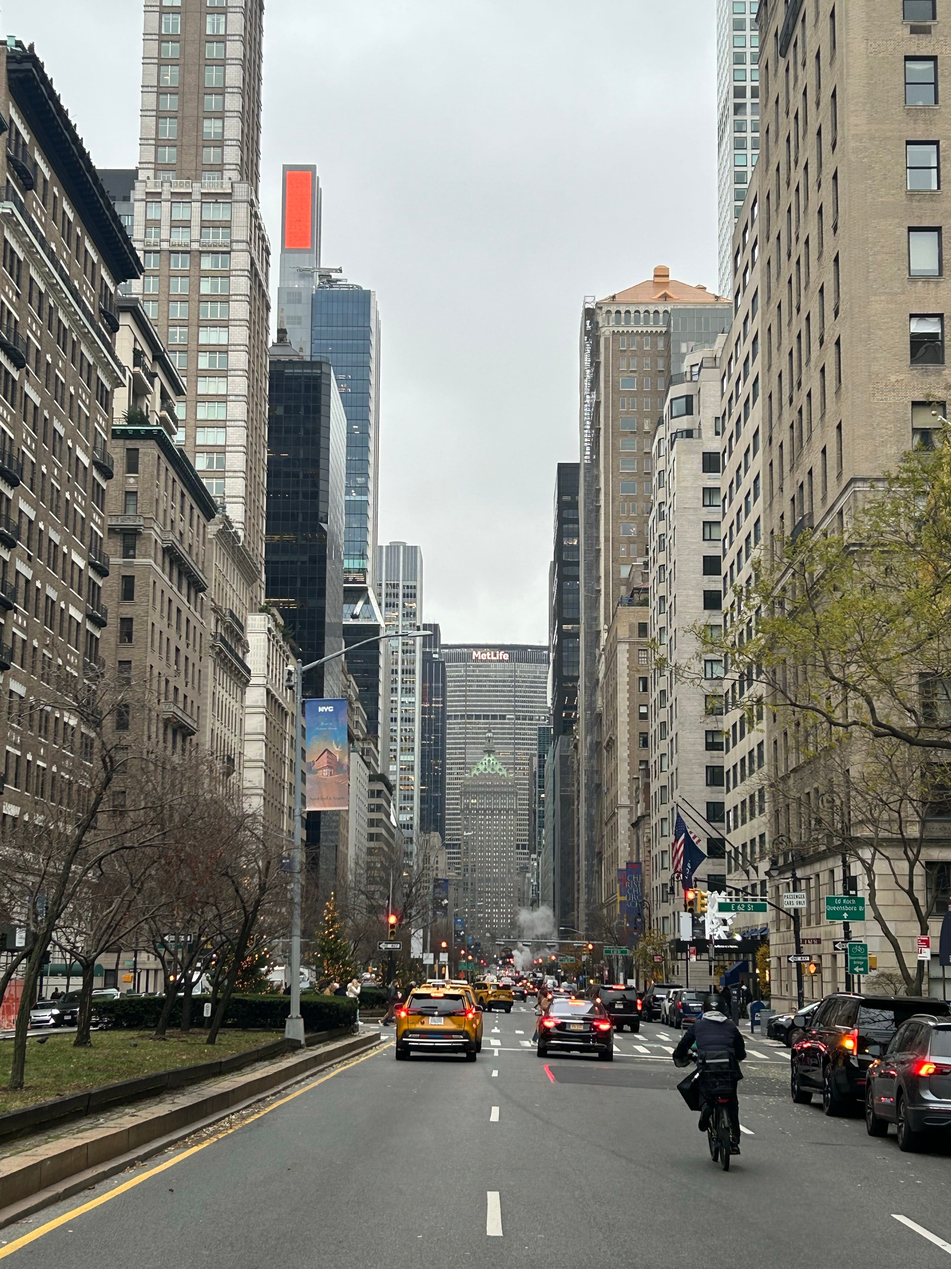 Iconic New York City Street View with Skyscrapers · Free Stock Photo