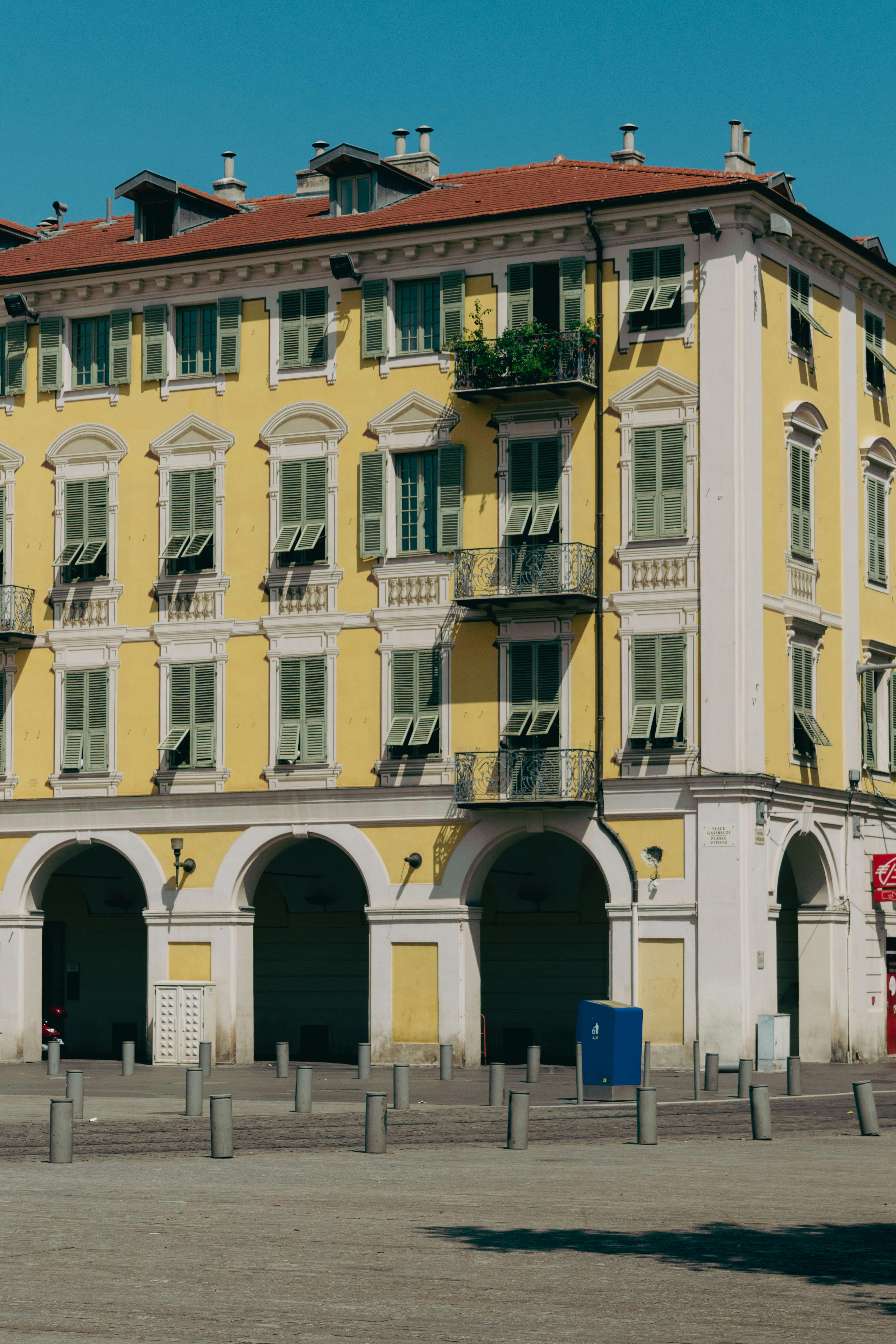 Nice Buildings Photos, Download The BEST Free Nice Buildings Stock ...