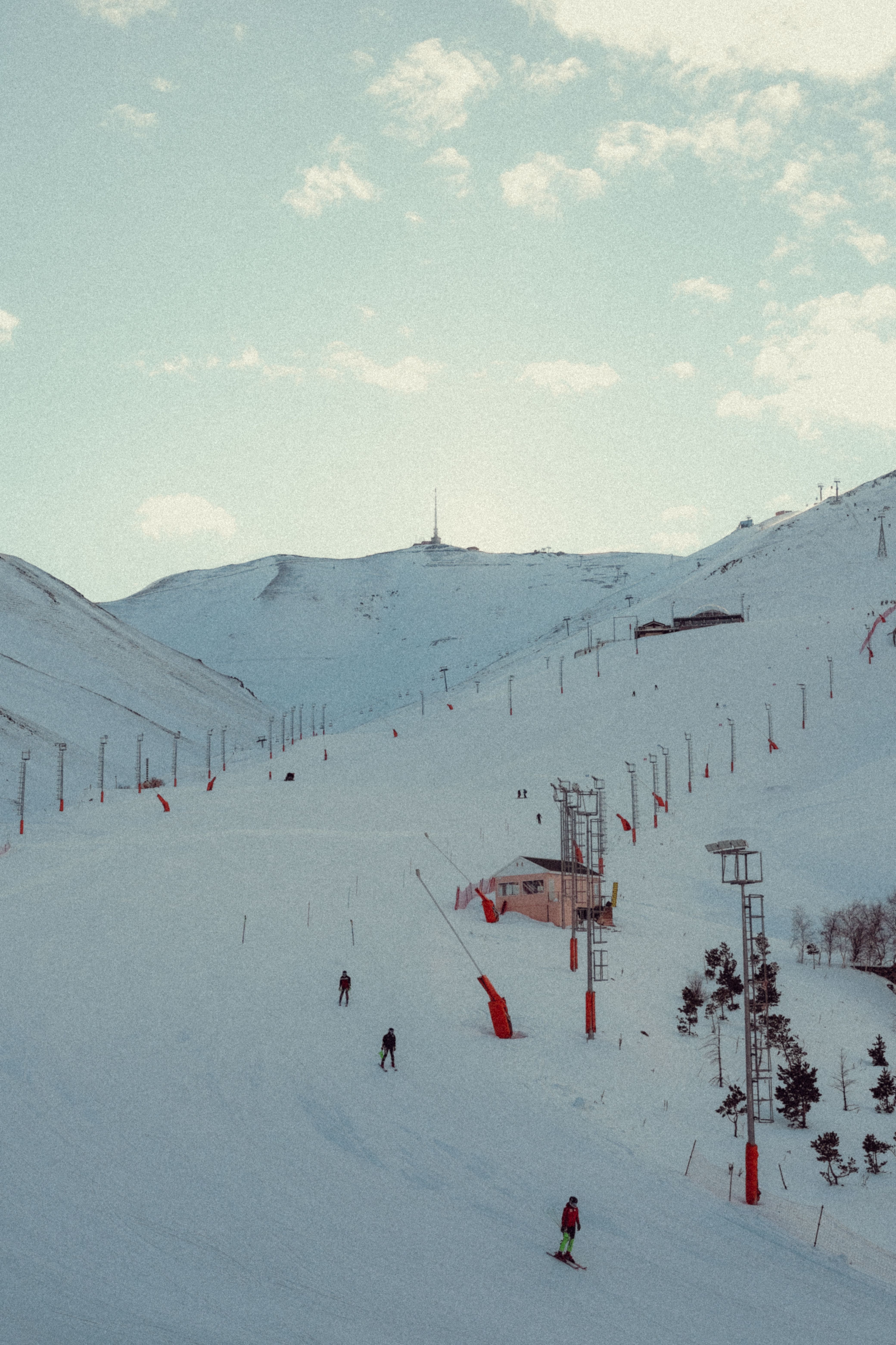 Snowy Mountain Ski Resort with Retro Vibe · Free Stock Photo