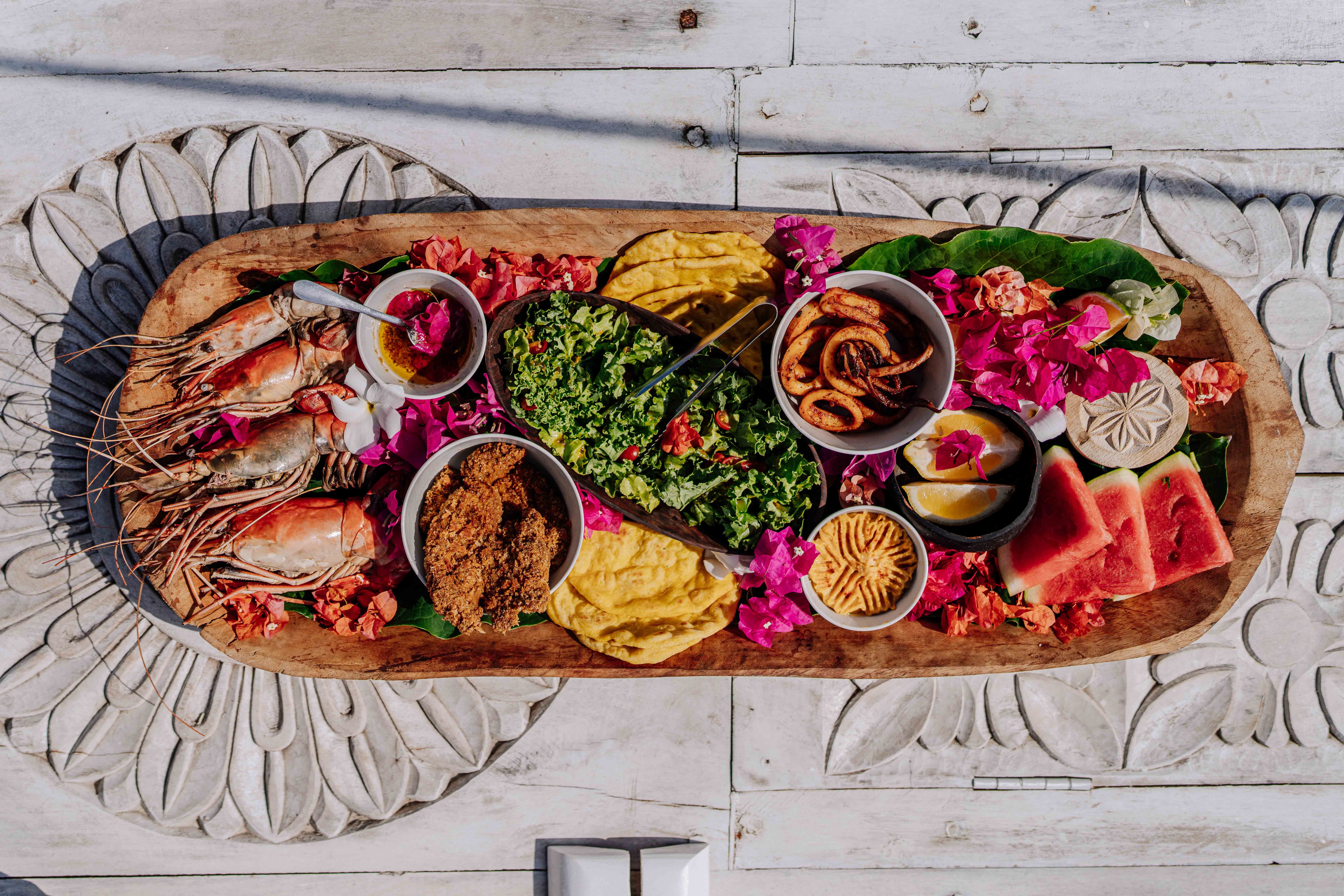 Traditional Zanzibar Seafood Platter with Tropical Fruits · Free Stock ...
