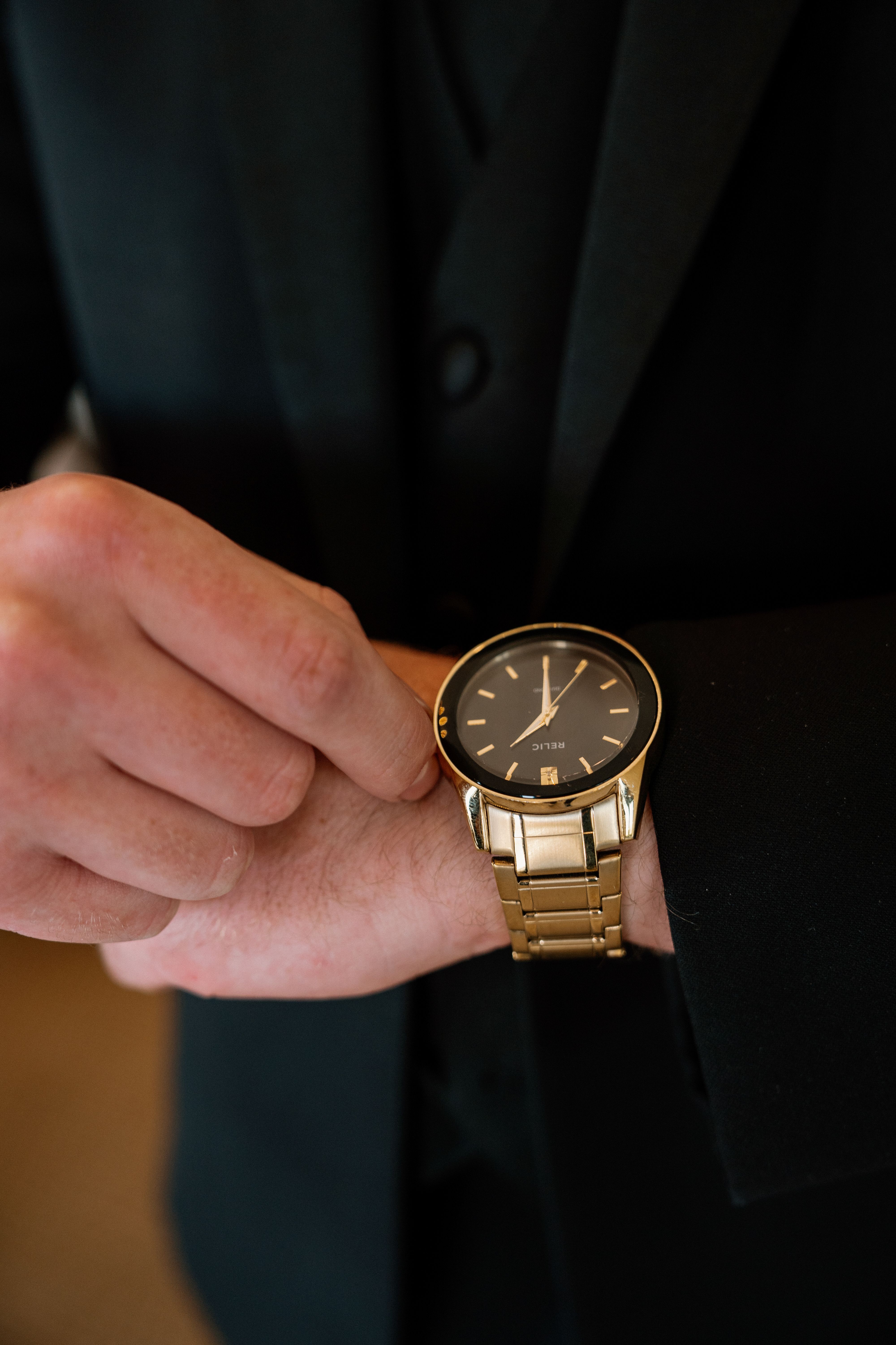 Elegant Gold Watch on Wrist for Formal Occasion · Free Stock Photo
