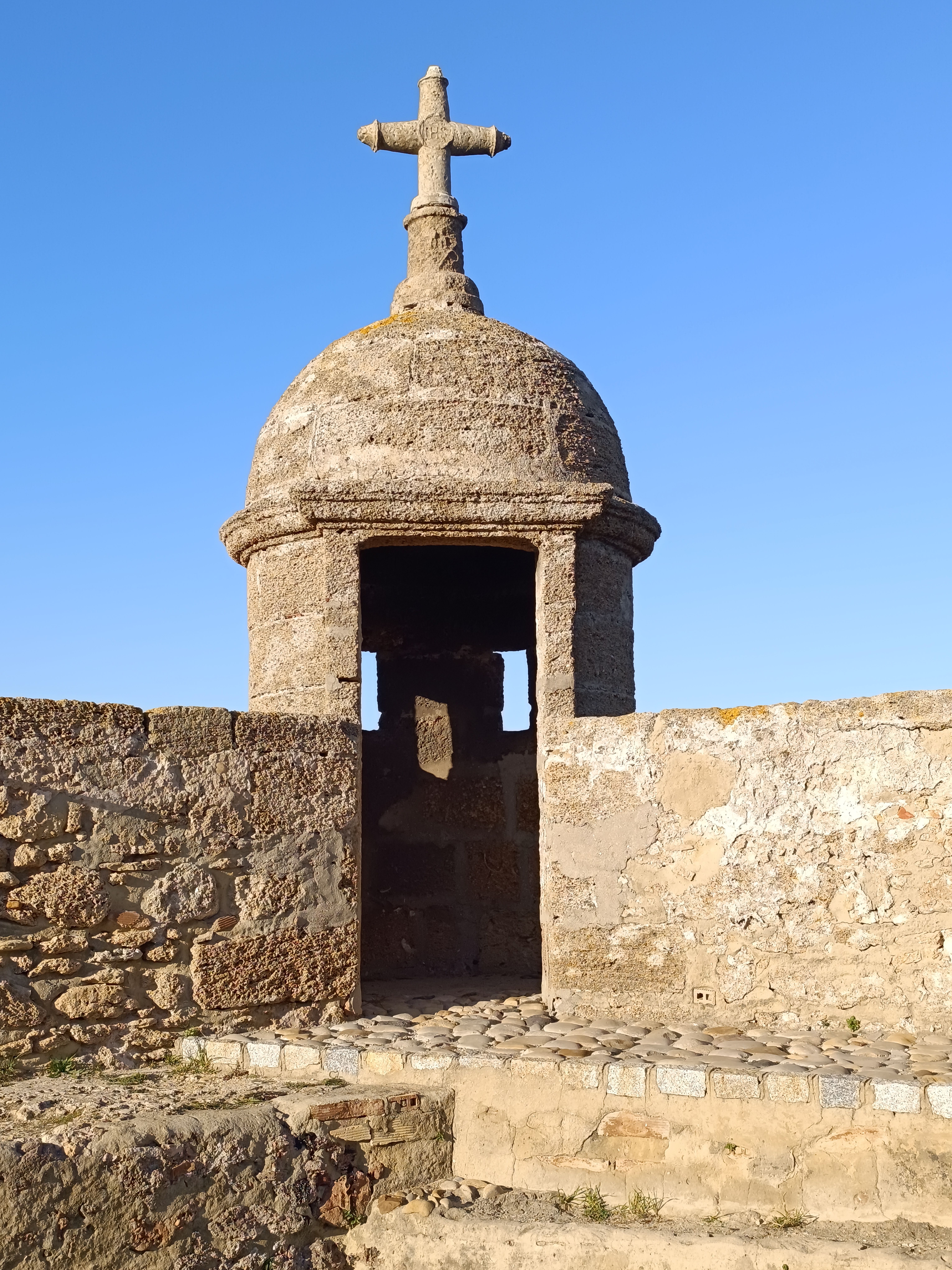 Historic Stone Wall and Watchtower at Cádiz · Free Stock Photo