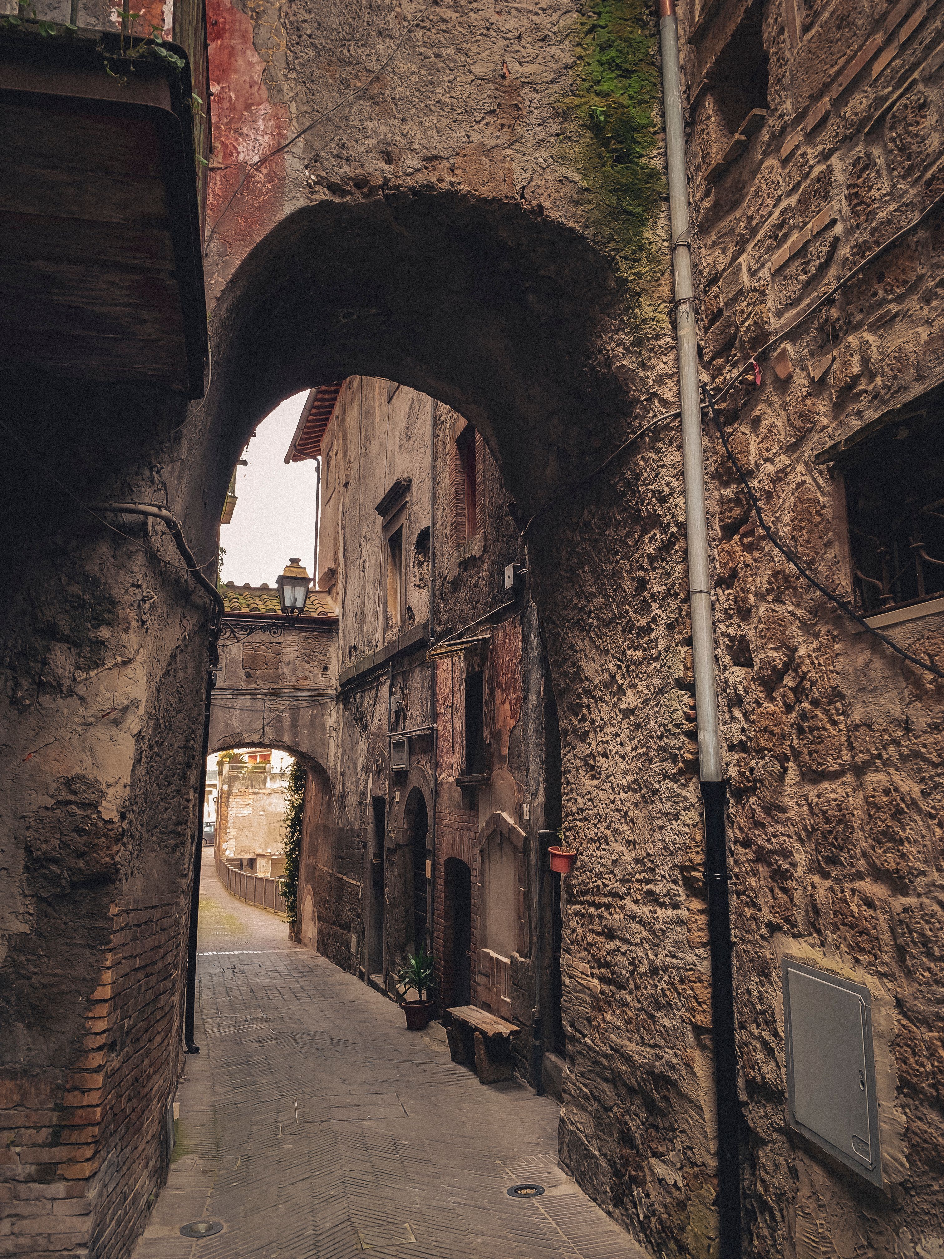 Arco Medieval Histórico En Corchiano, Italia · Foto de stock gratuita