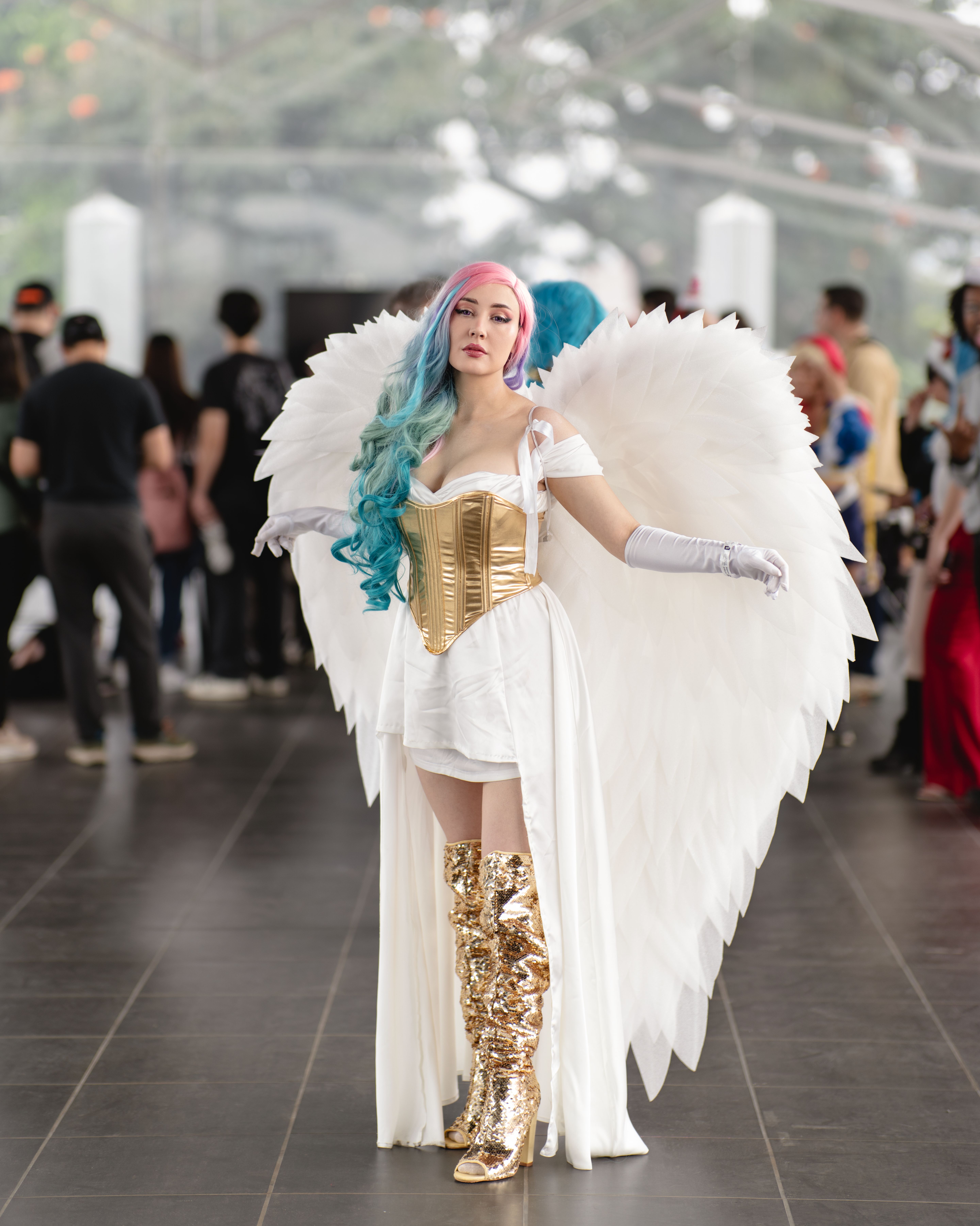 Cosplay Angel at Convention in San José · Free Stock Photo