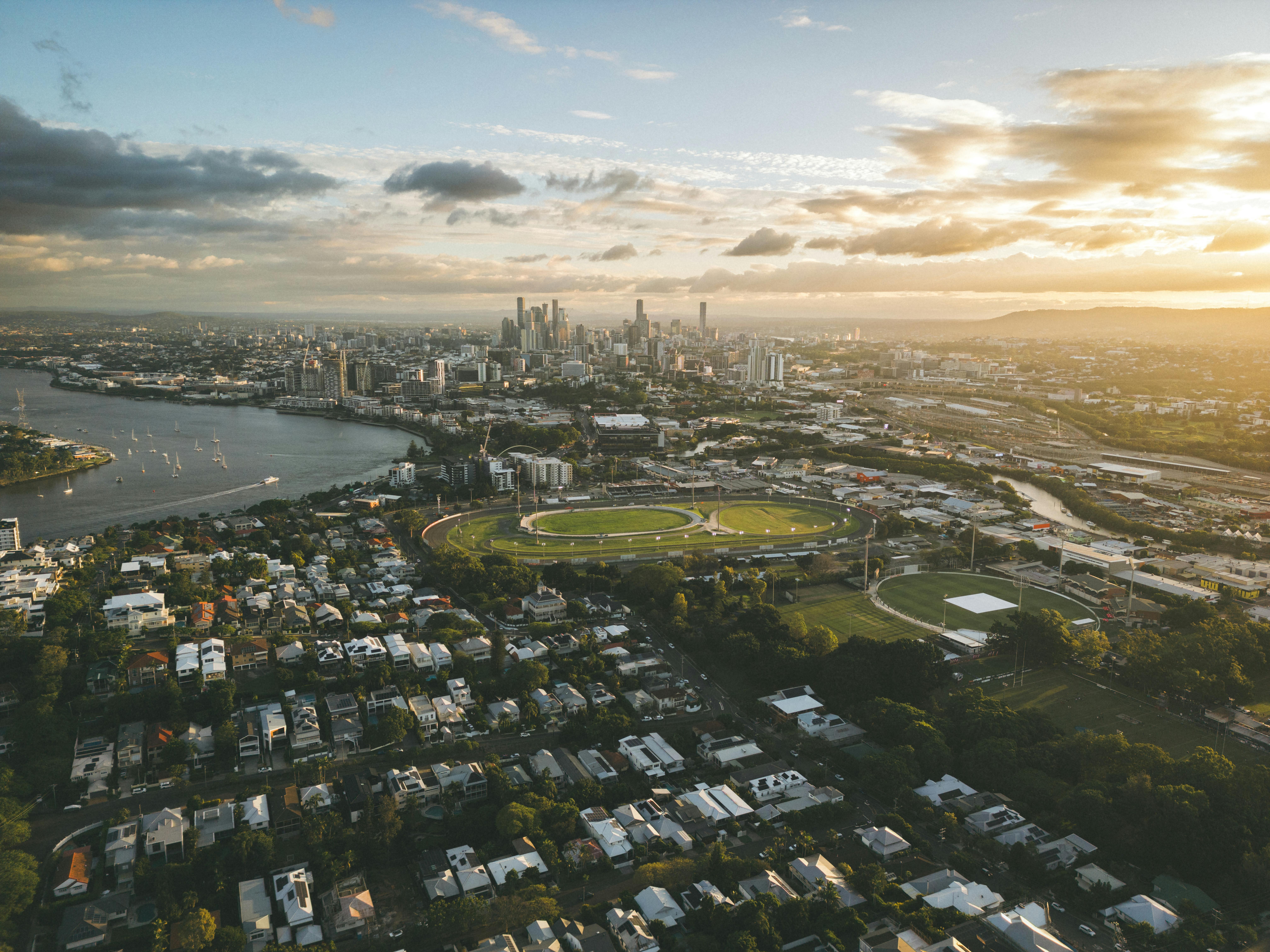Aerial View of Brisbane at Sunset · Free Stock Photo
