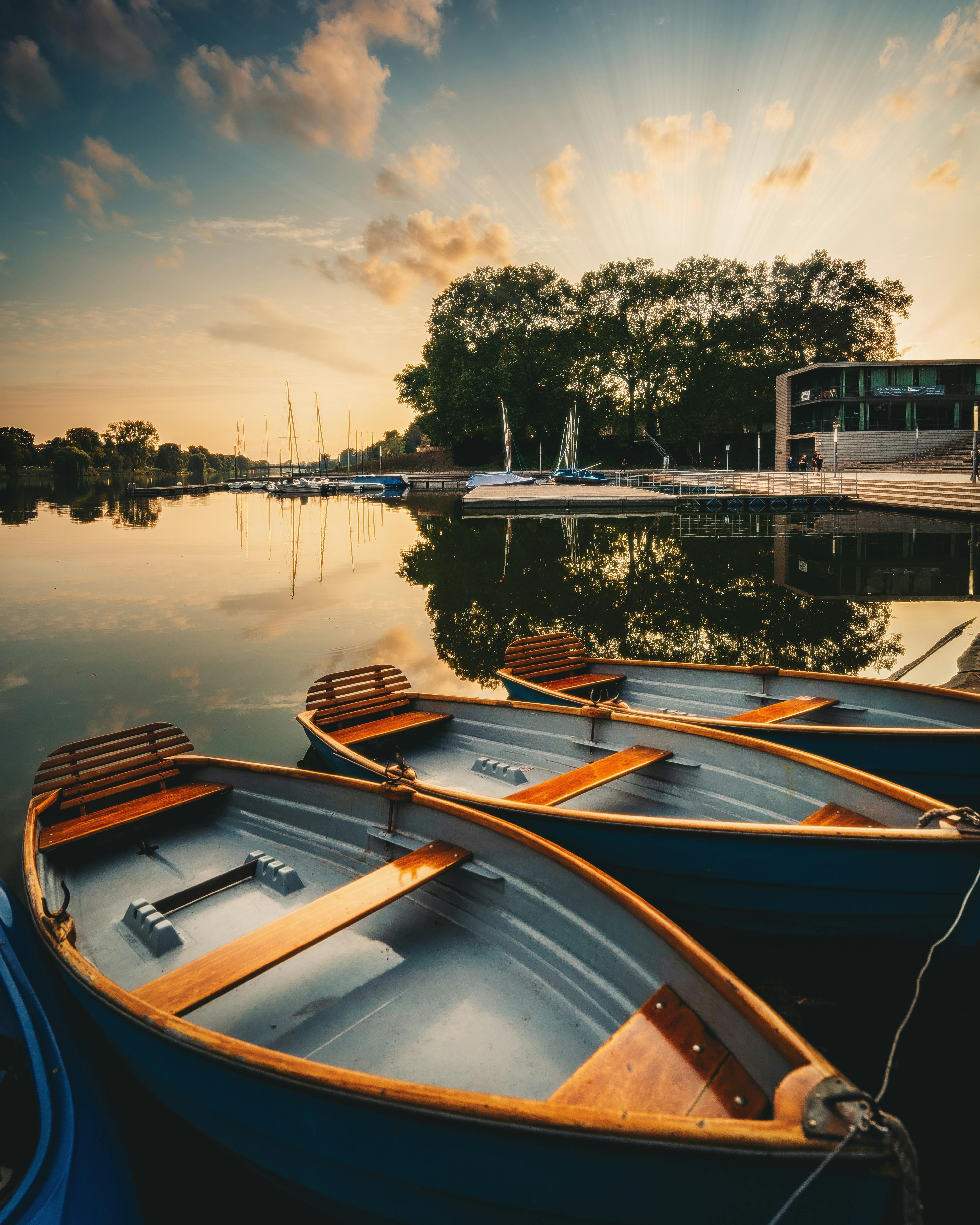 100+ Great Rowboat Photos Pexels · Free Stock Photos