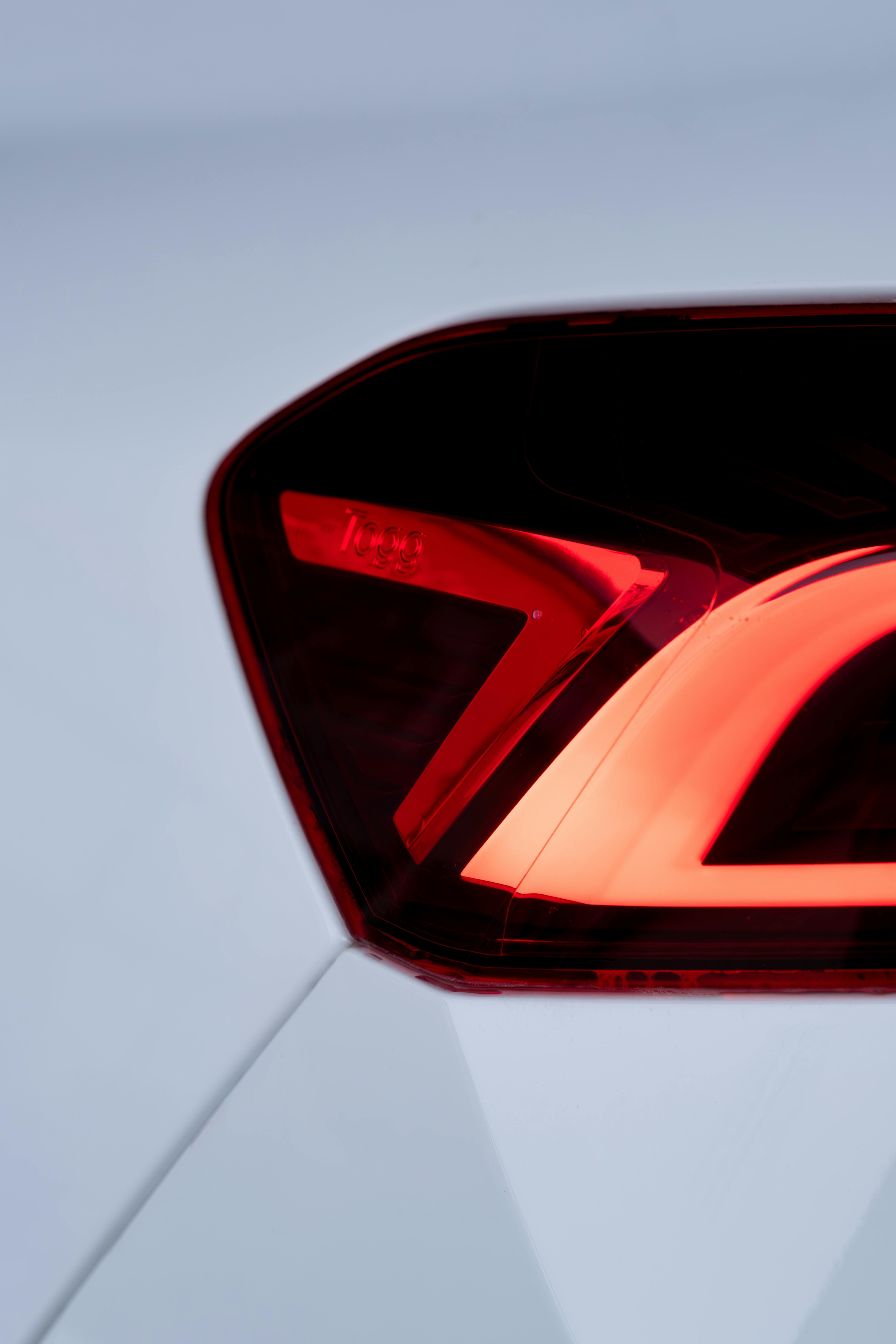 Close-Up of Car Tail Light Design in Eskişehir · Free Stock Photo