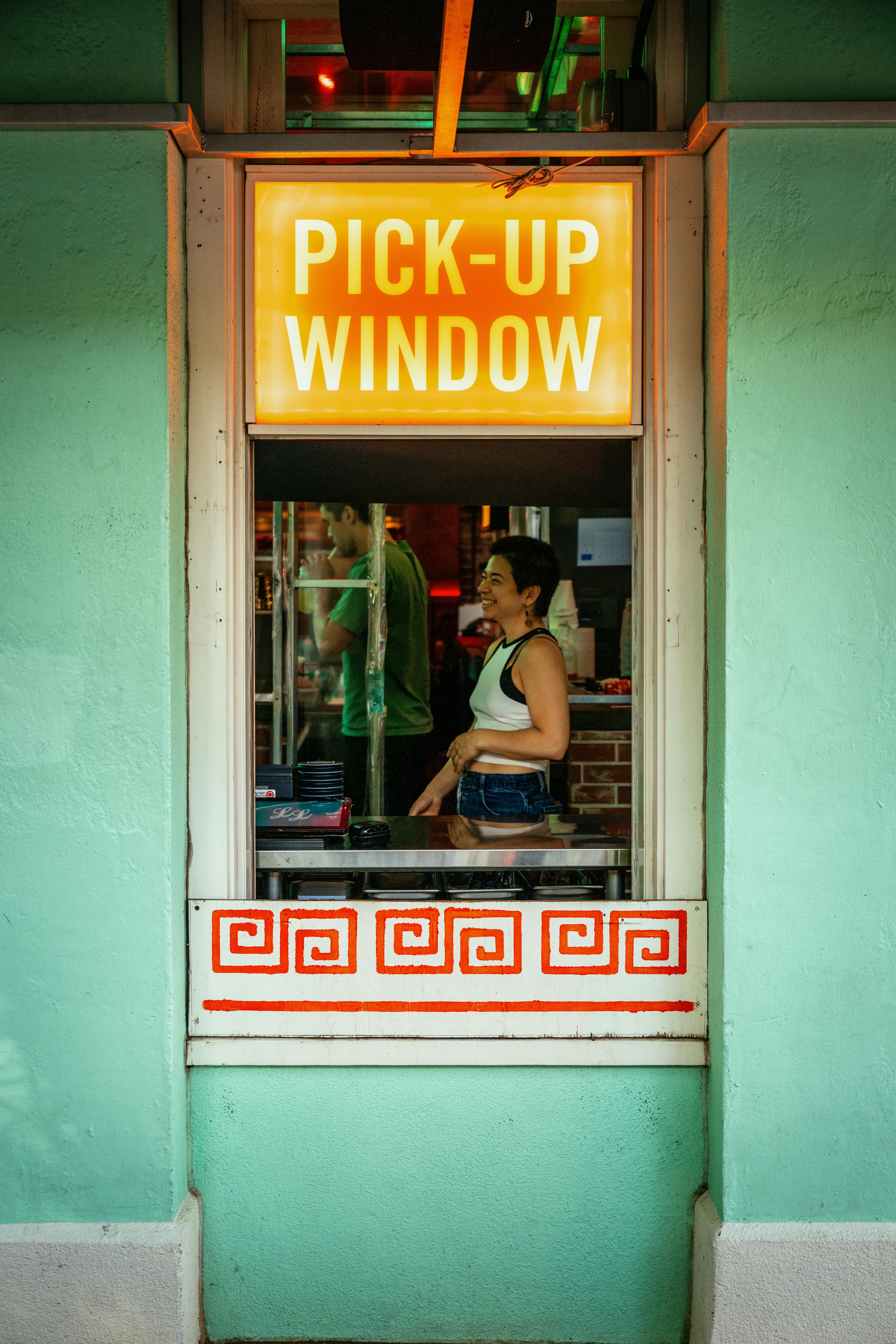 Bright Pick-Up Window in Portland Restaurant · Free Stock Photo
