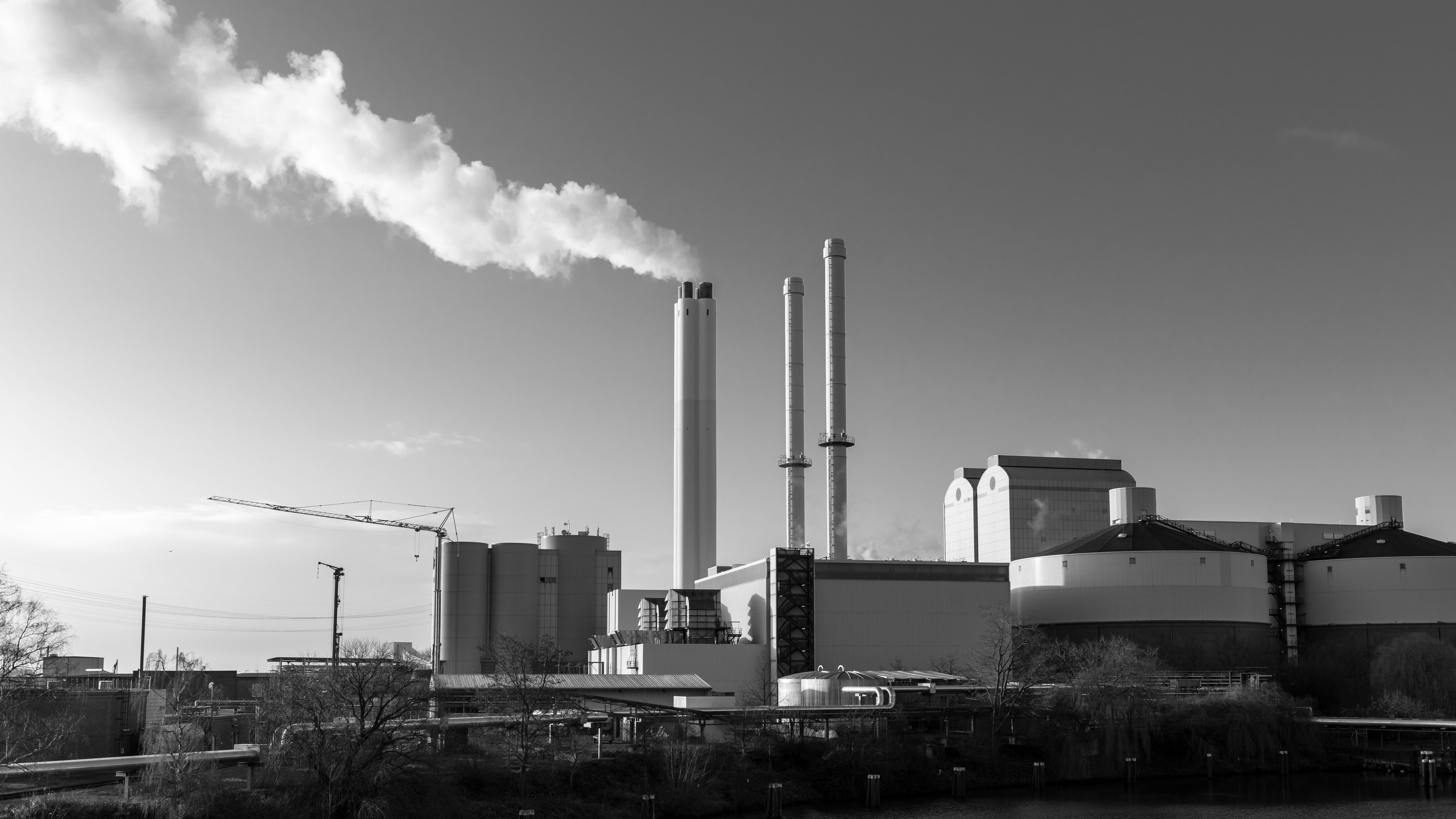 Monochrome Industrial View of Hamburg Factory · Free Stock Photo