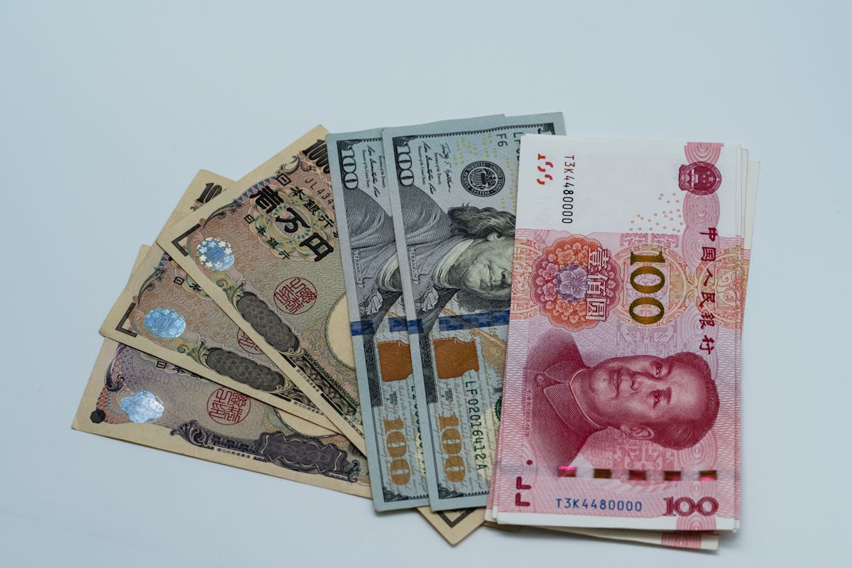 Chinese Yuan vs Renminbi: Understanding Key Differences