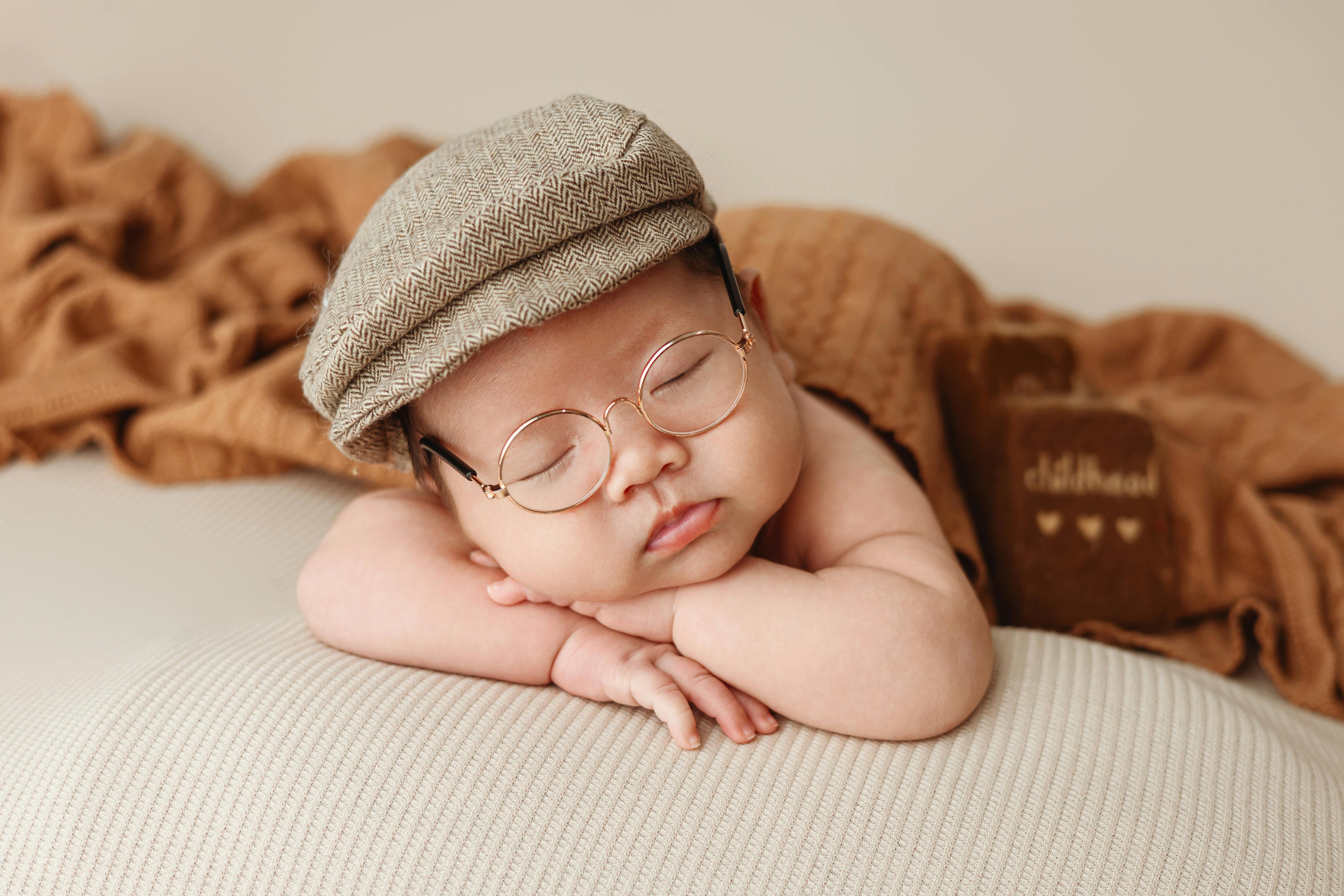 Small Spectacles Photos, Download The BEST Free Small Spectacles Stock ...