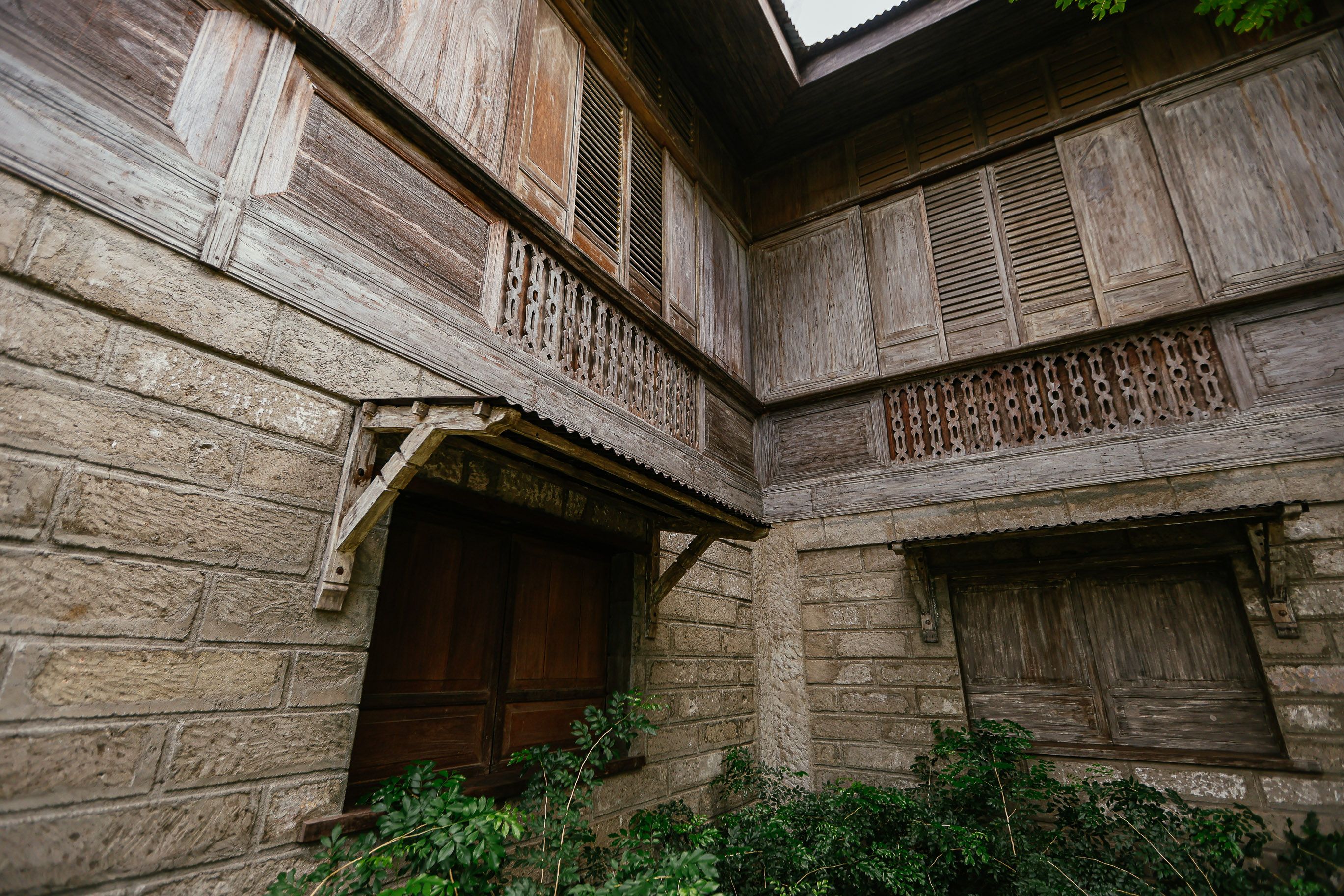 Rustic Architecture of Historic Wooden House · Free Stock Photo