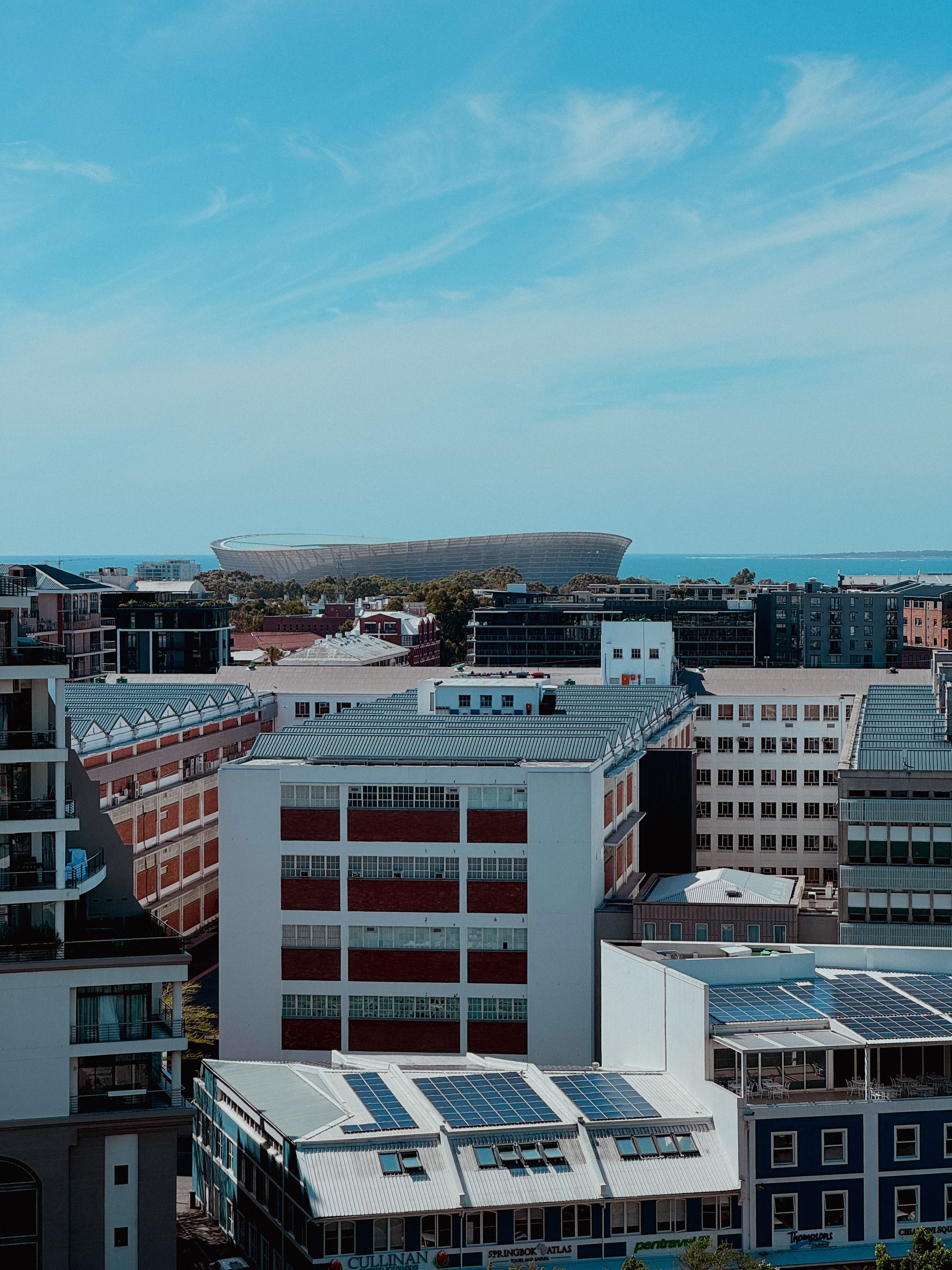 Cape Town Urban Cityscape with Ocean View · Free Stock Photo