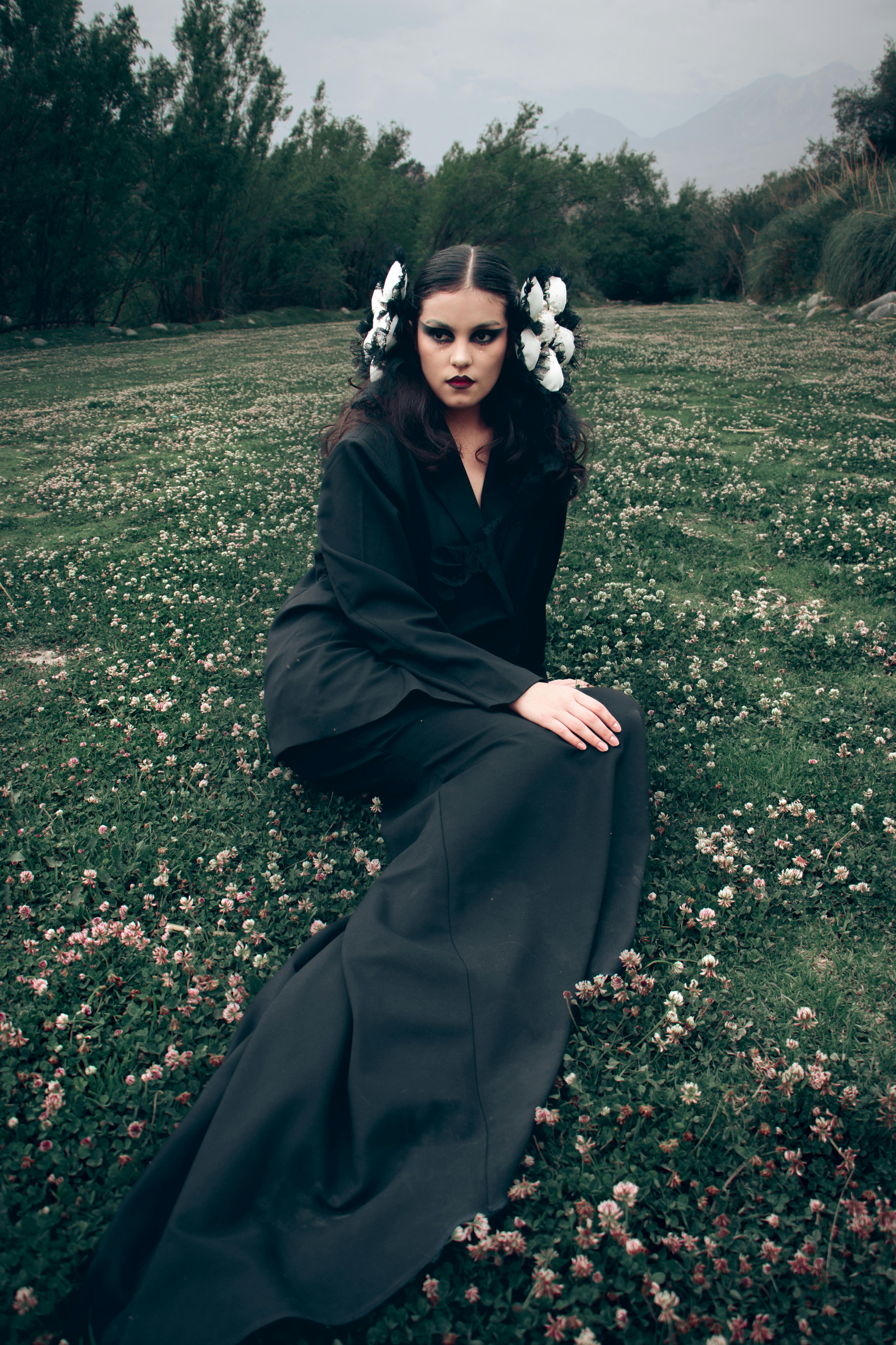 Outdoors Modeling Photos, Download The BEST Free Outdoors Modeling ...