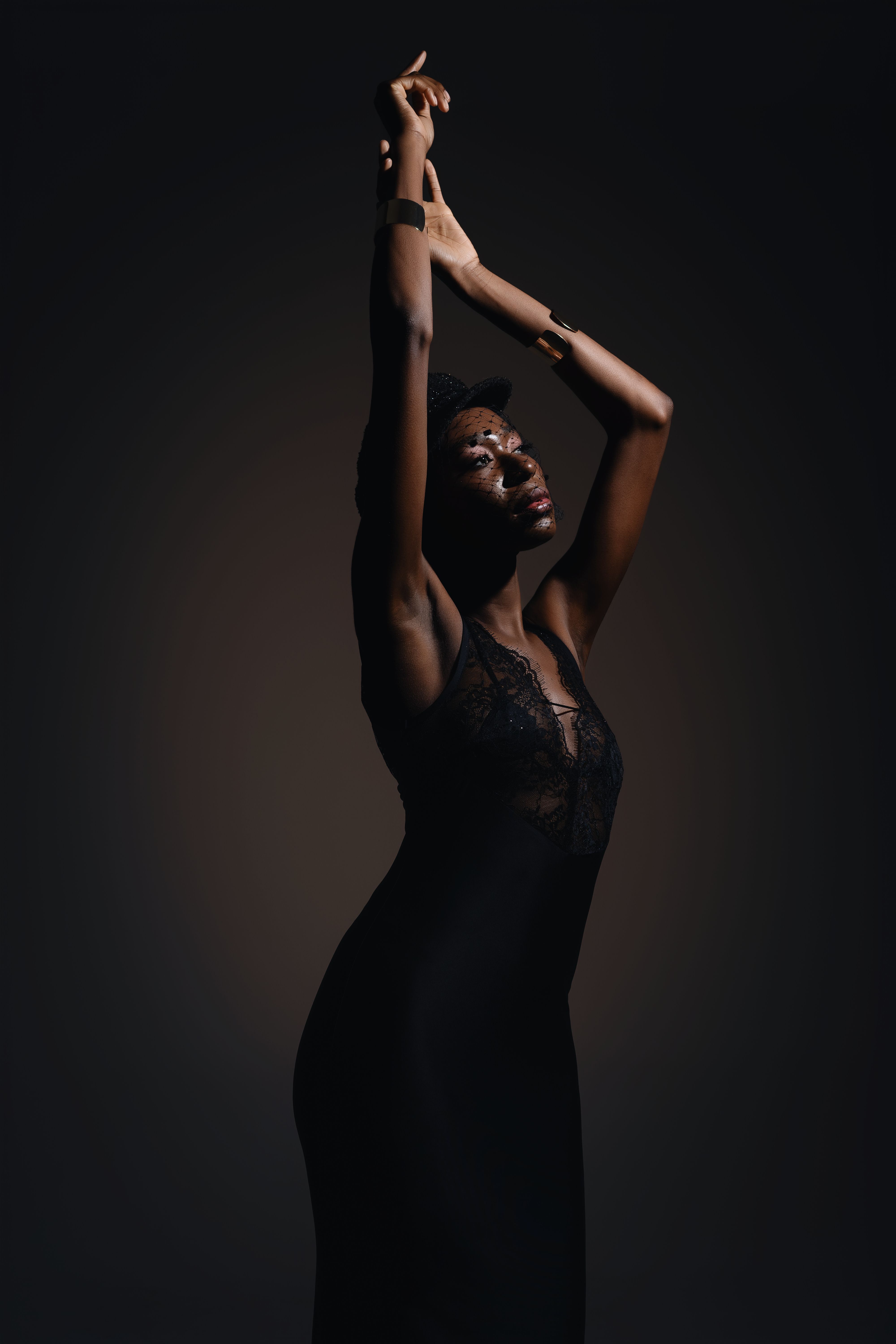Elegant Portrait of a Fashion Model in London Studio · Free Stock Photo
