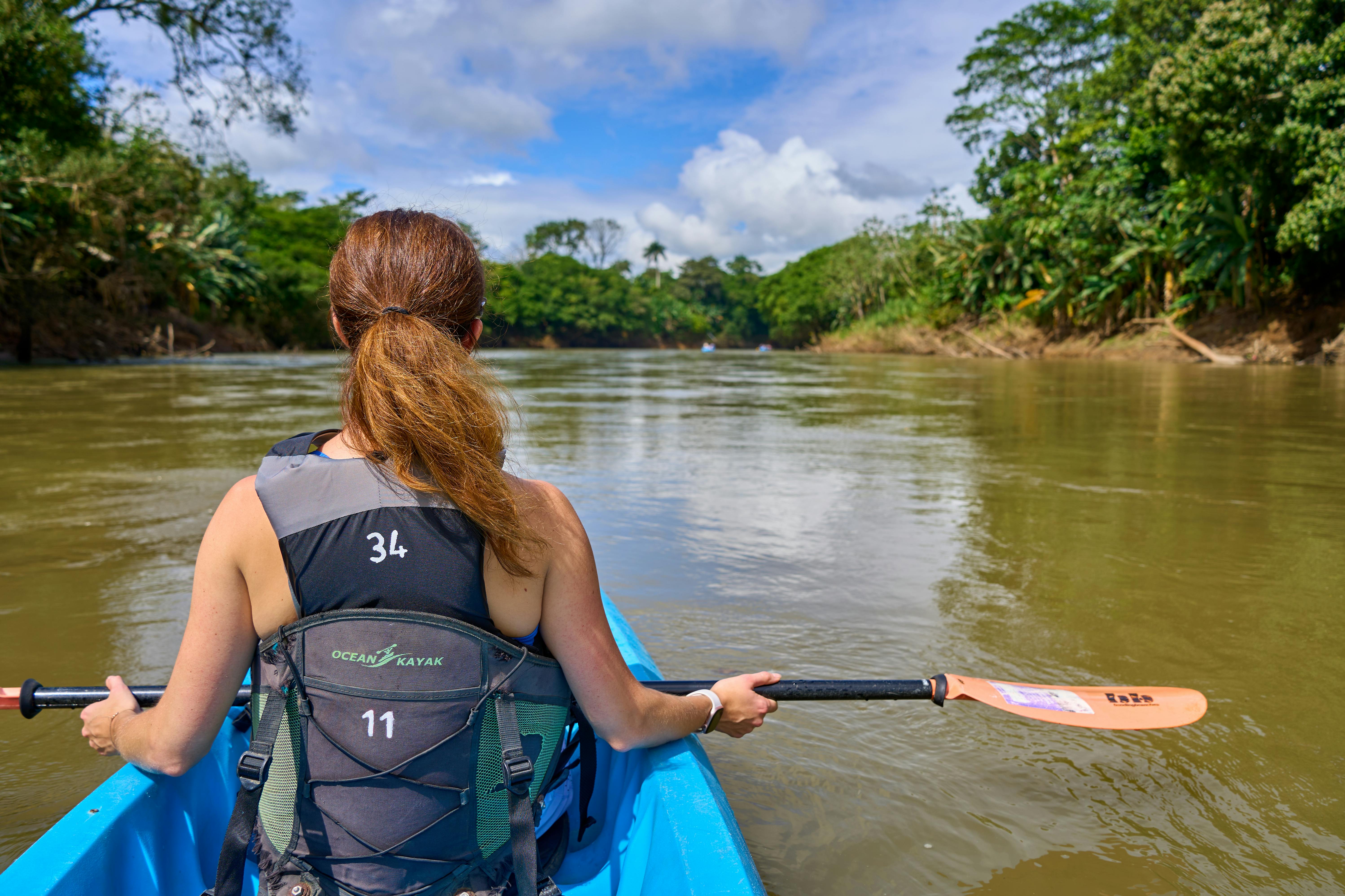 Tourist Woman Kayaking Photos, Download The BEST Free Tourist Woman ...