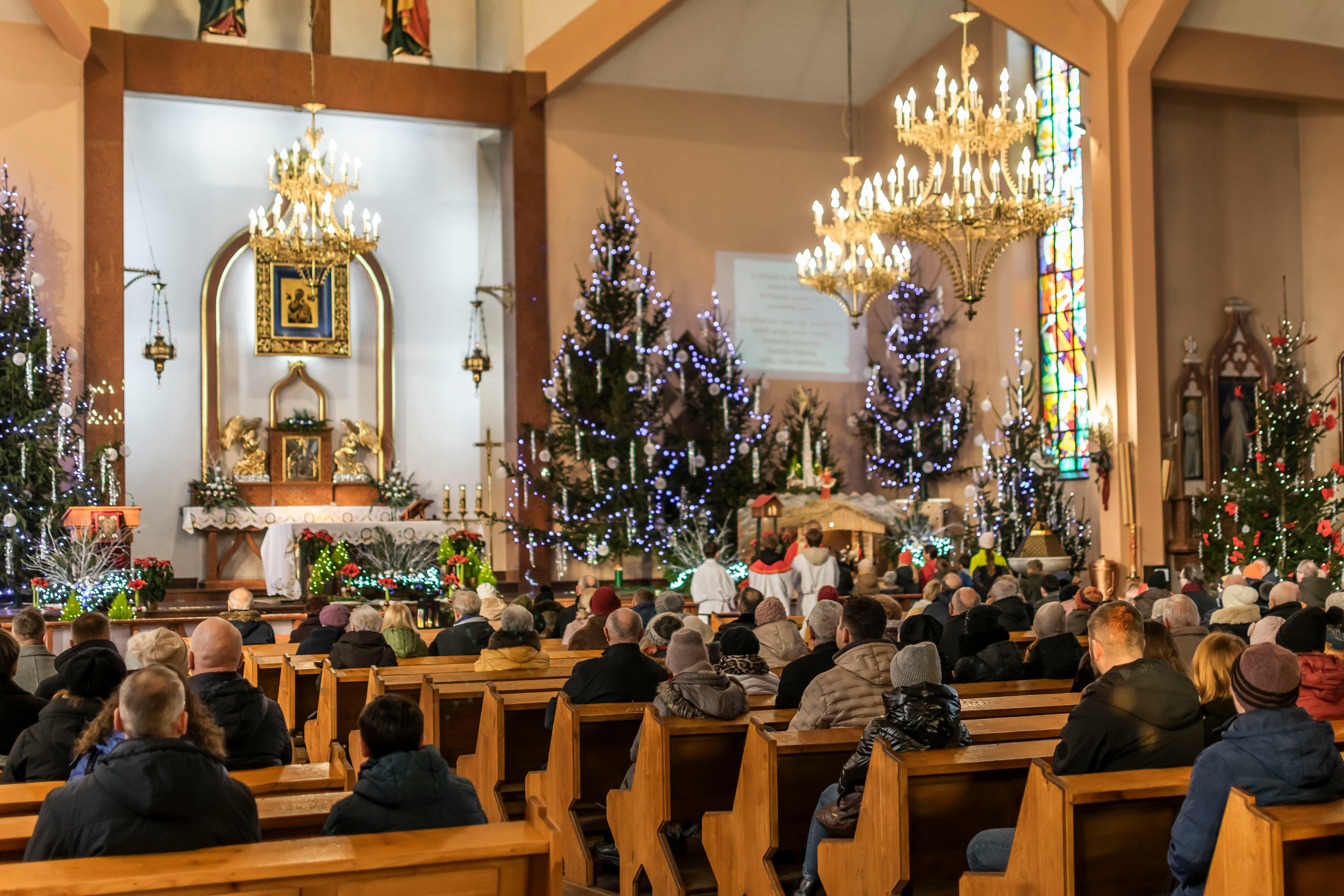 święta Bożego Narodzenia W Kościele We Wrocławiu W Polsce Navidad En La Iglesia Ceremonia Masiva ...