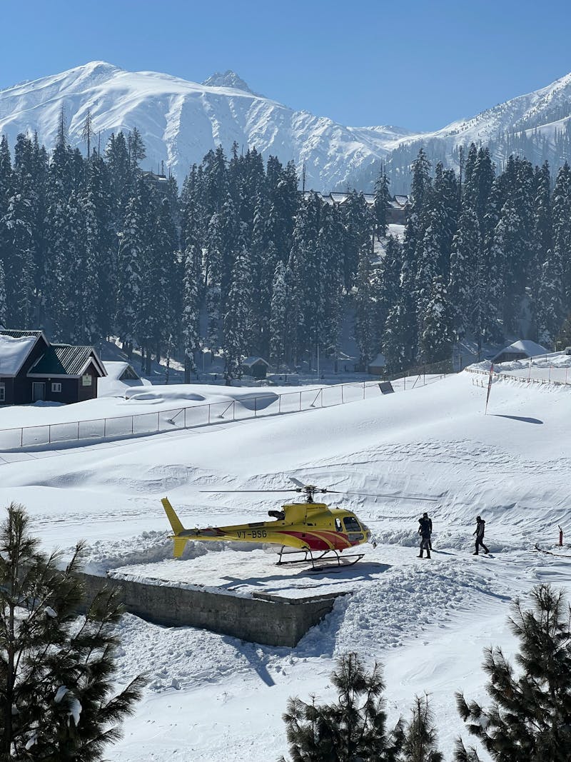 Gulmarg Photos, Download The BEST Free Gulmarg Stock Photos & HD Images