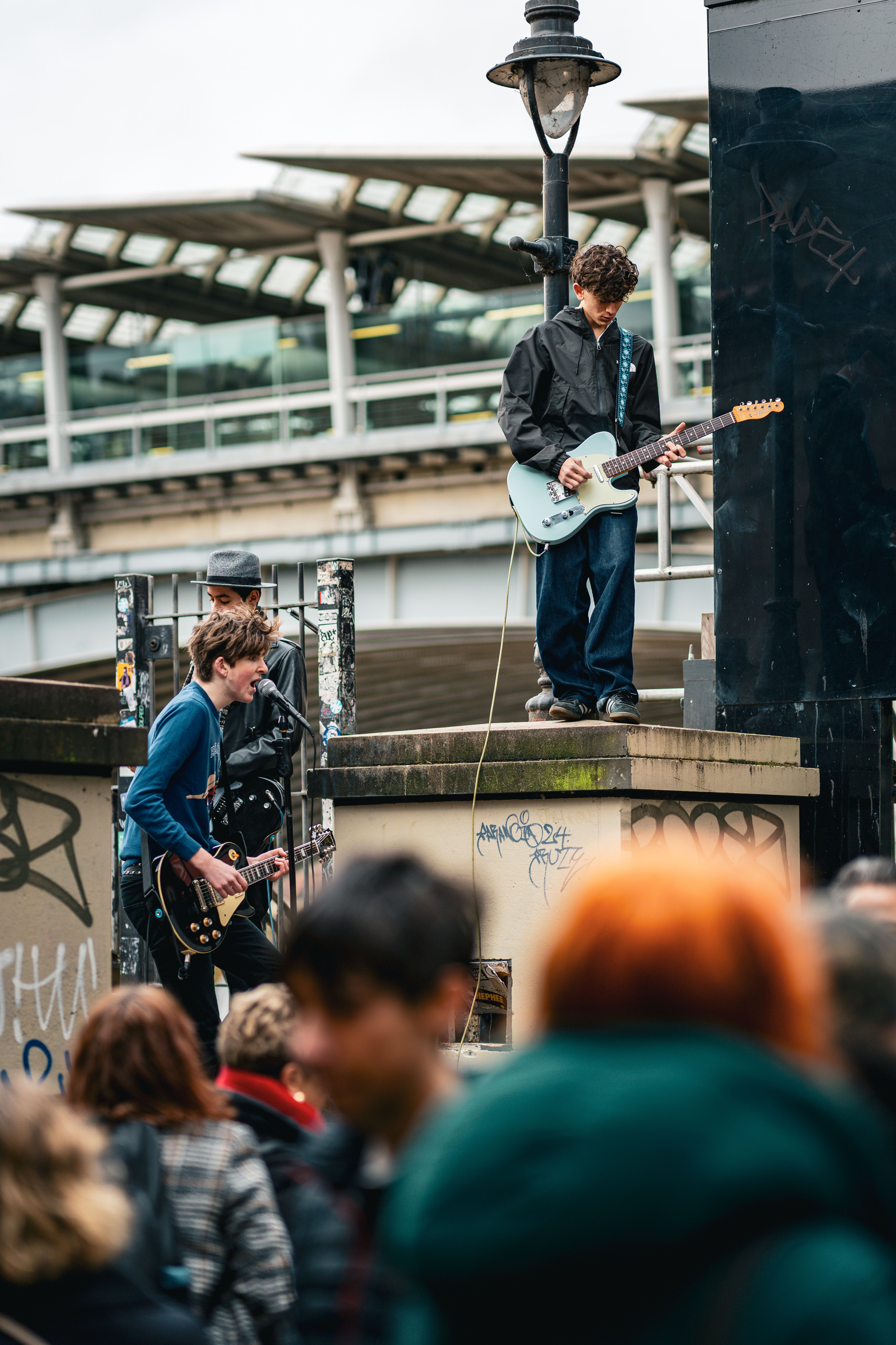 Street Musicians Performing in London · Free Stock Photo