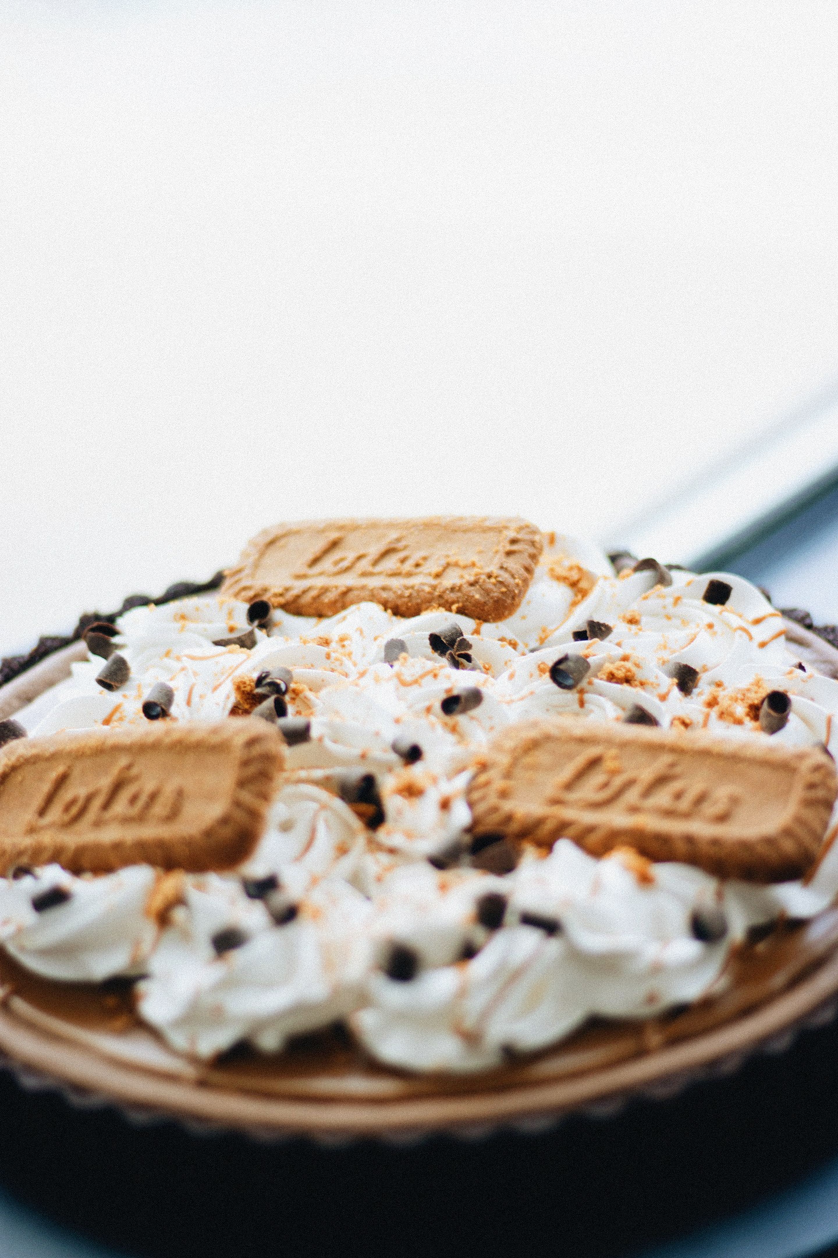Gourmet Pie with Lotus Biscuits and Cream · Free Stock Photo