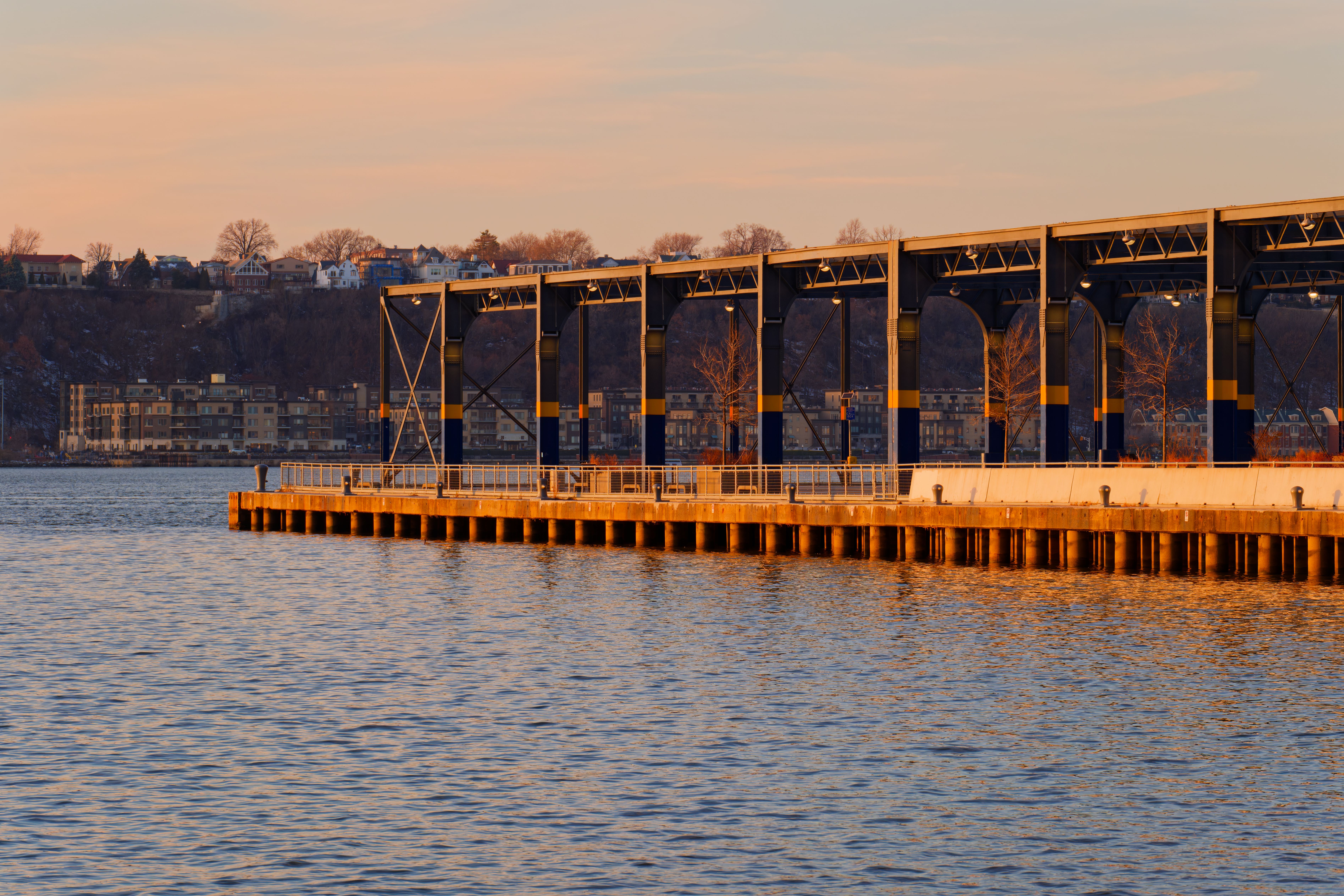 Sunset Reflections on New York Waterfront Pier · Free Stock Photo