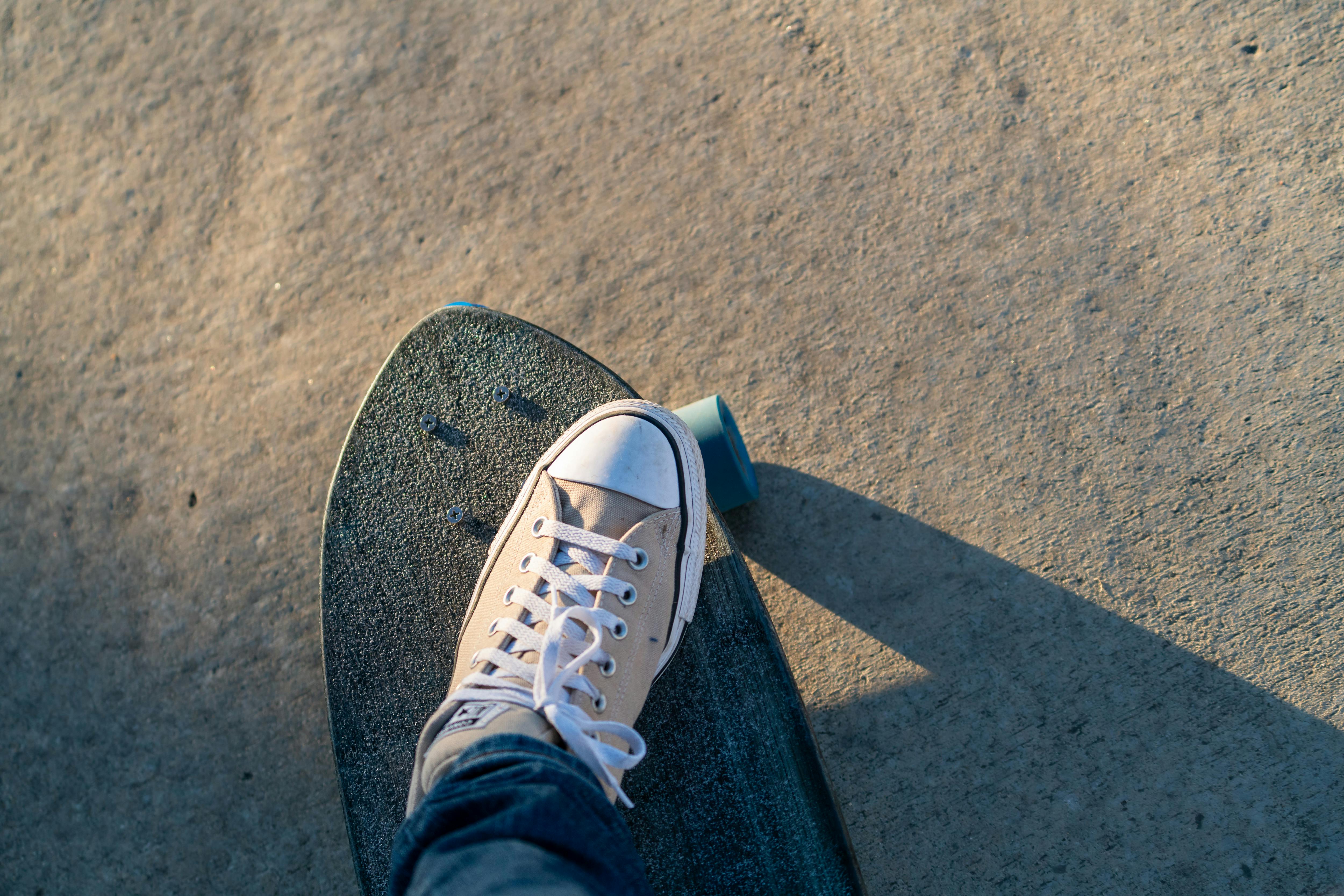 Feet In Shoes Foward Photos, Download The BEST Free Feet In Shoes ...