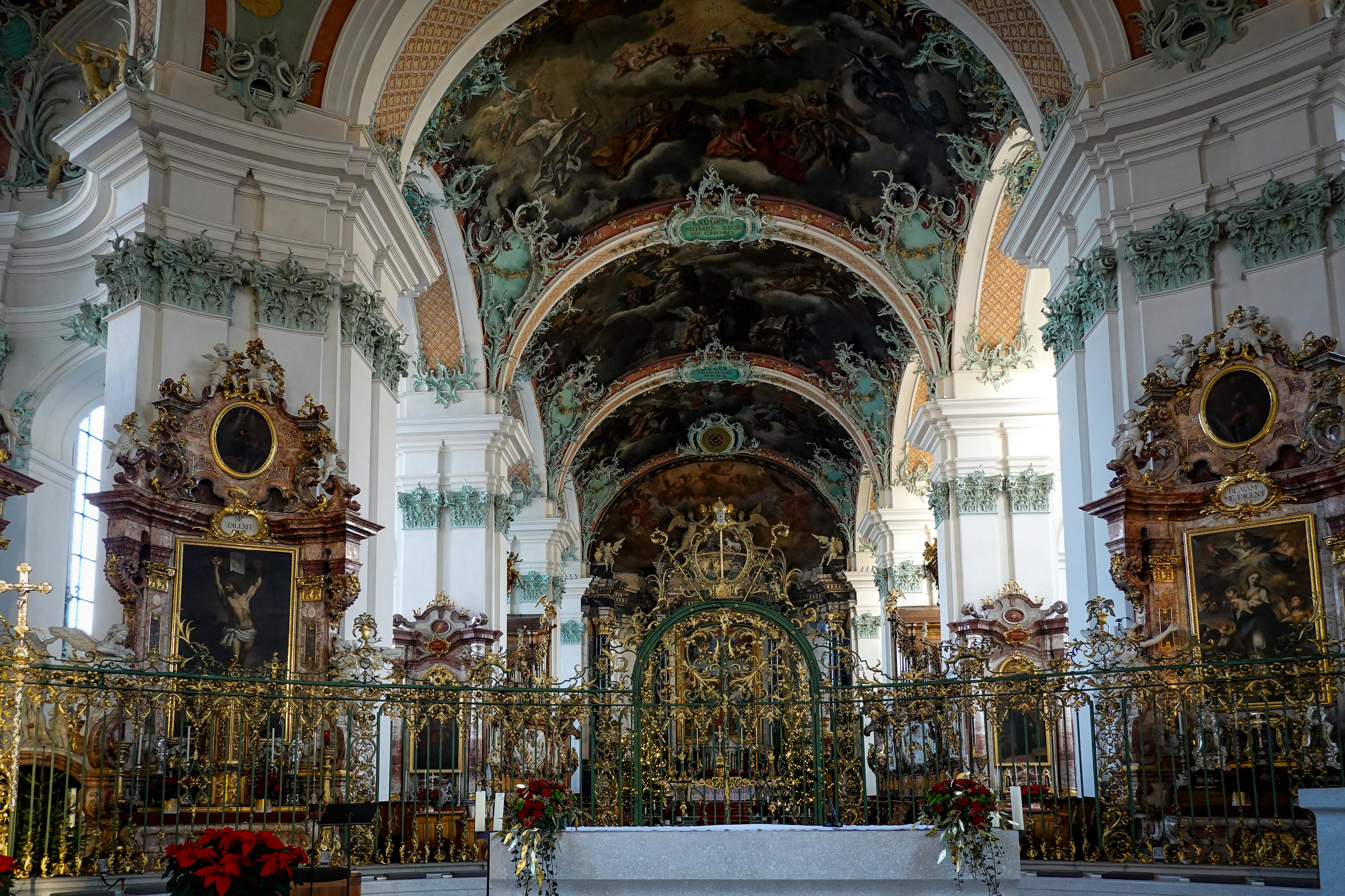 Luxurious Baroque Cathedral Interior Design · Free Stock Photo