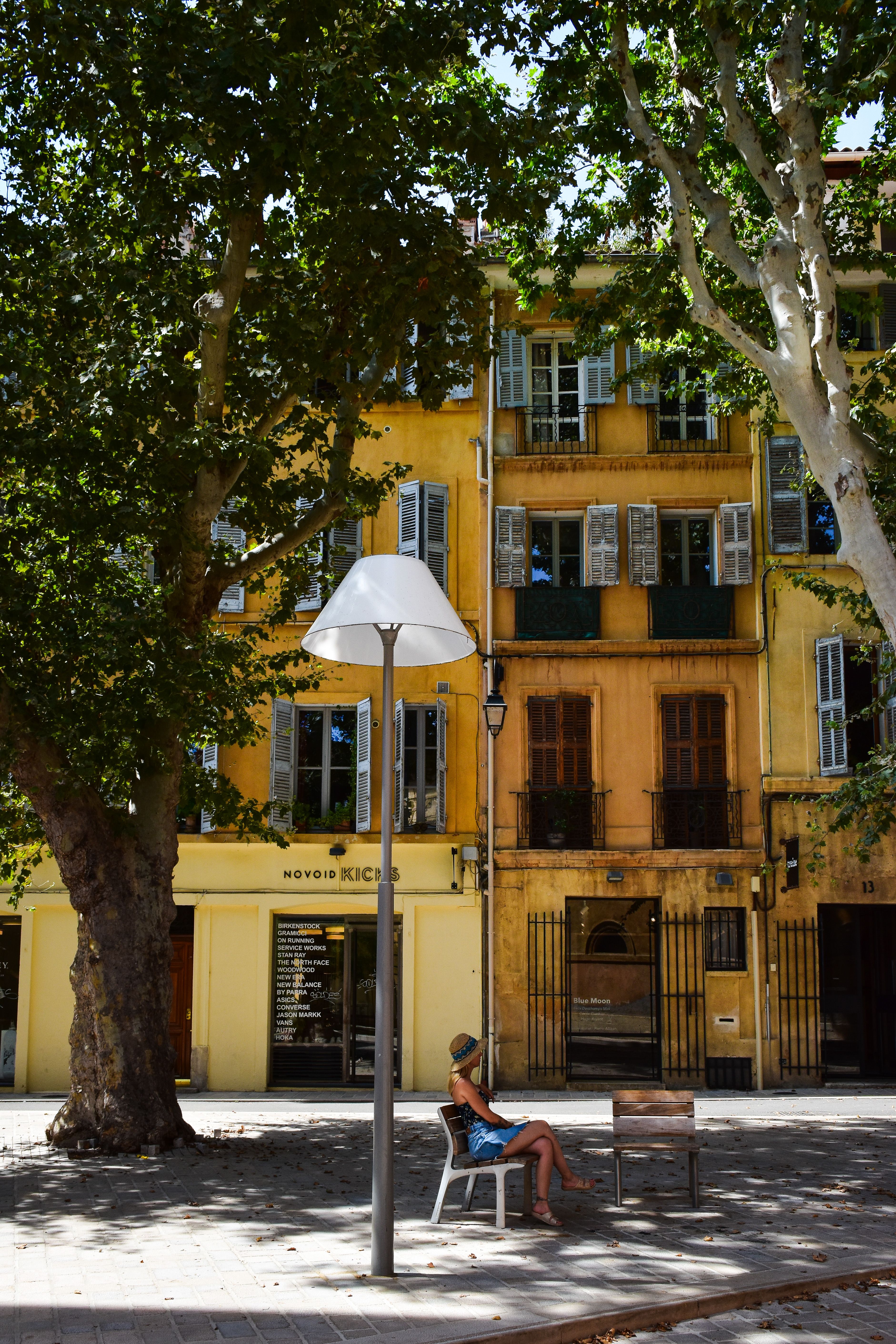 Charming Streets of Aix-en-Provence in Summer · Free Stock Photo