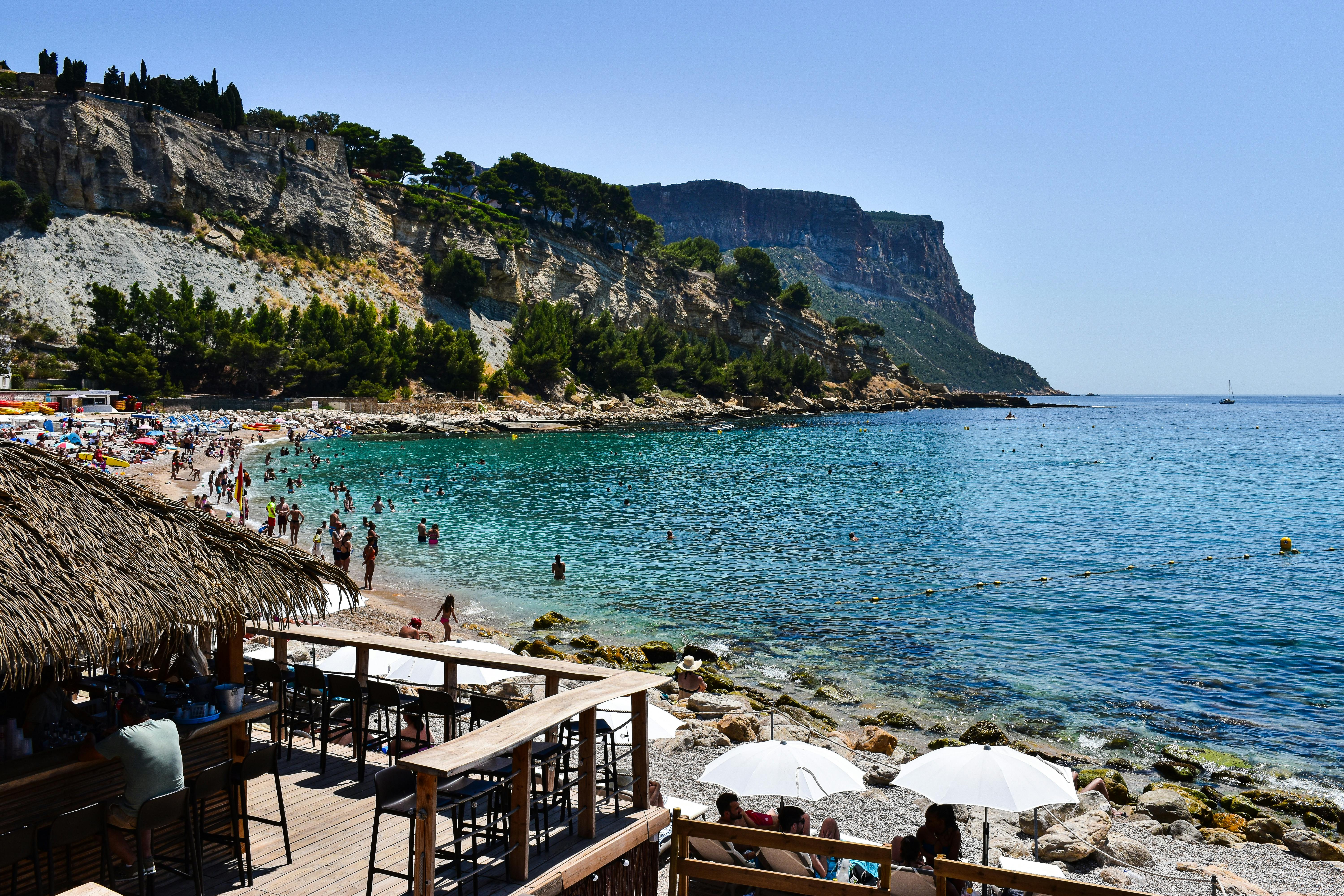 Scenic Beach View in Cassis, French Riviera · Free Stock Photo