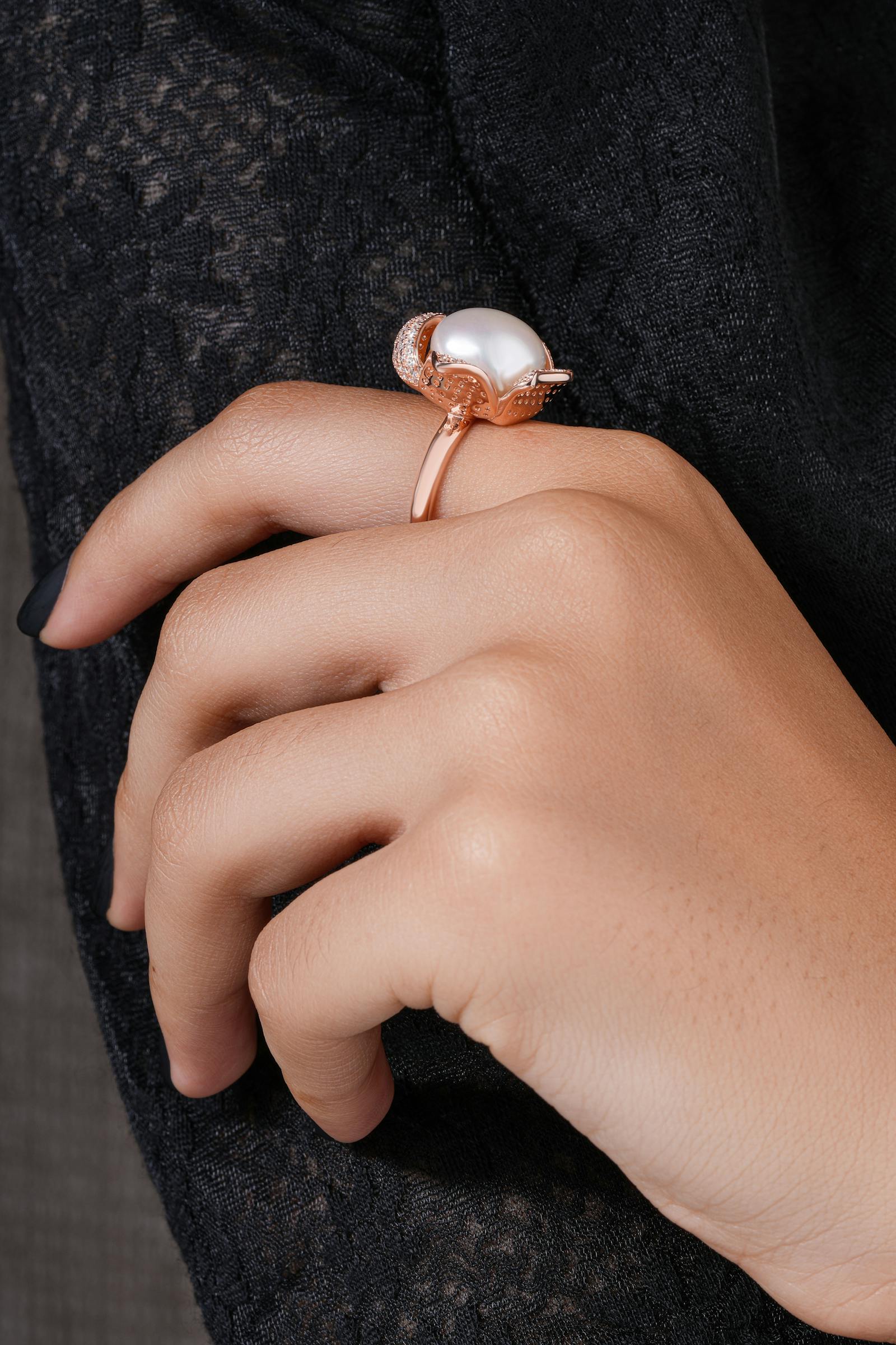 Silver Pearl Marisol Photos, Download The BEST Free Silver Pearl ...