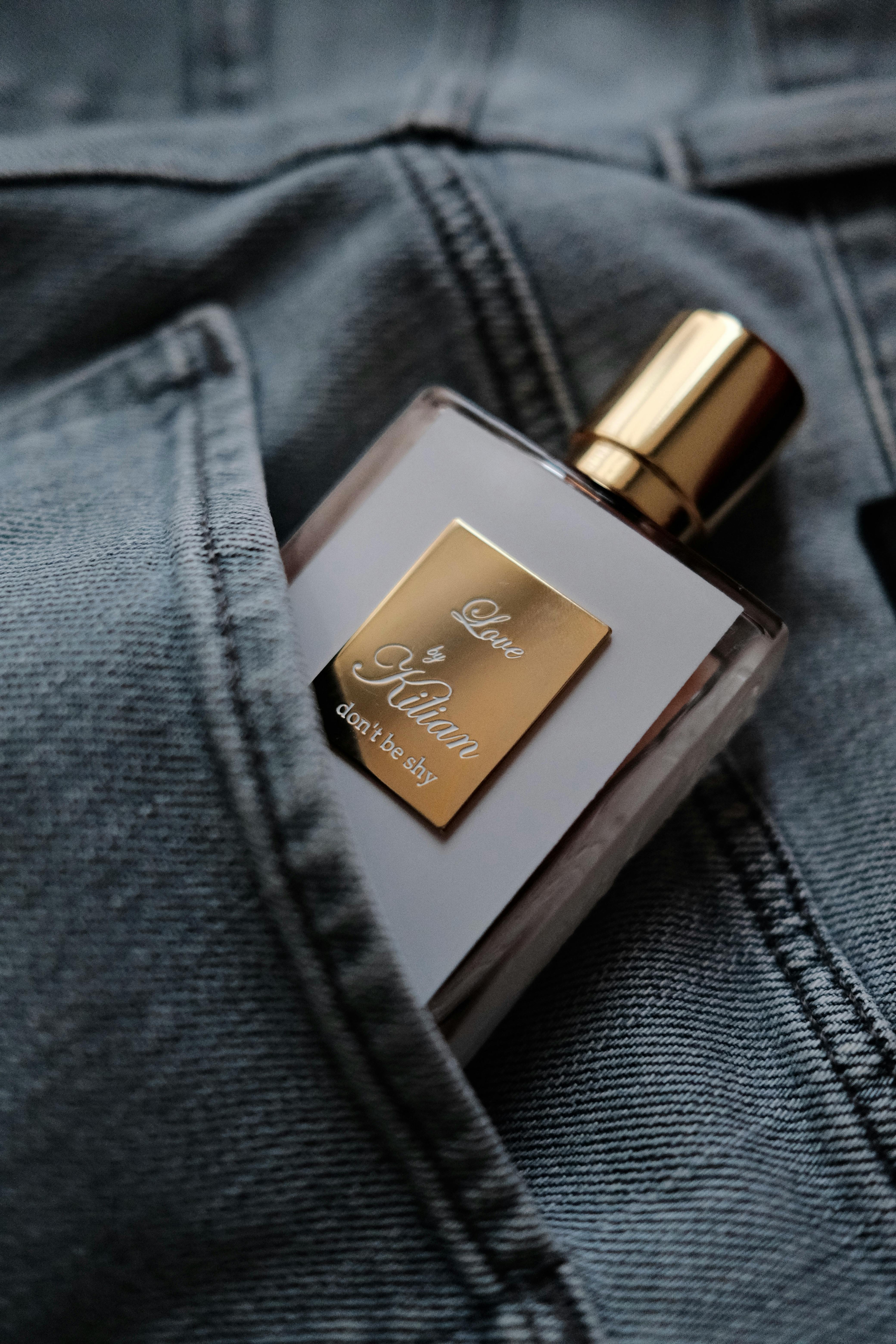 Close up on Pink Perfume · Free Stock Photo