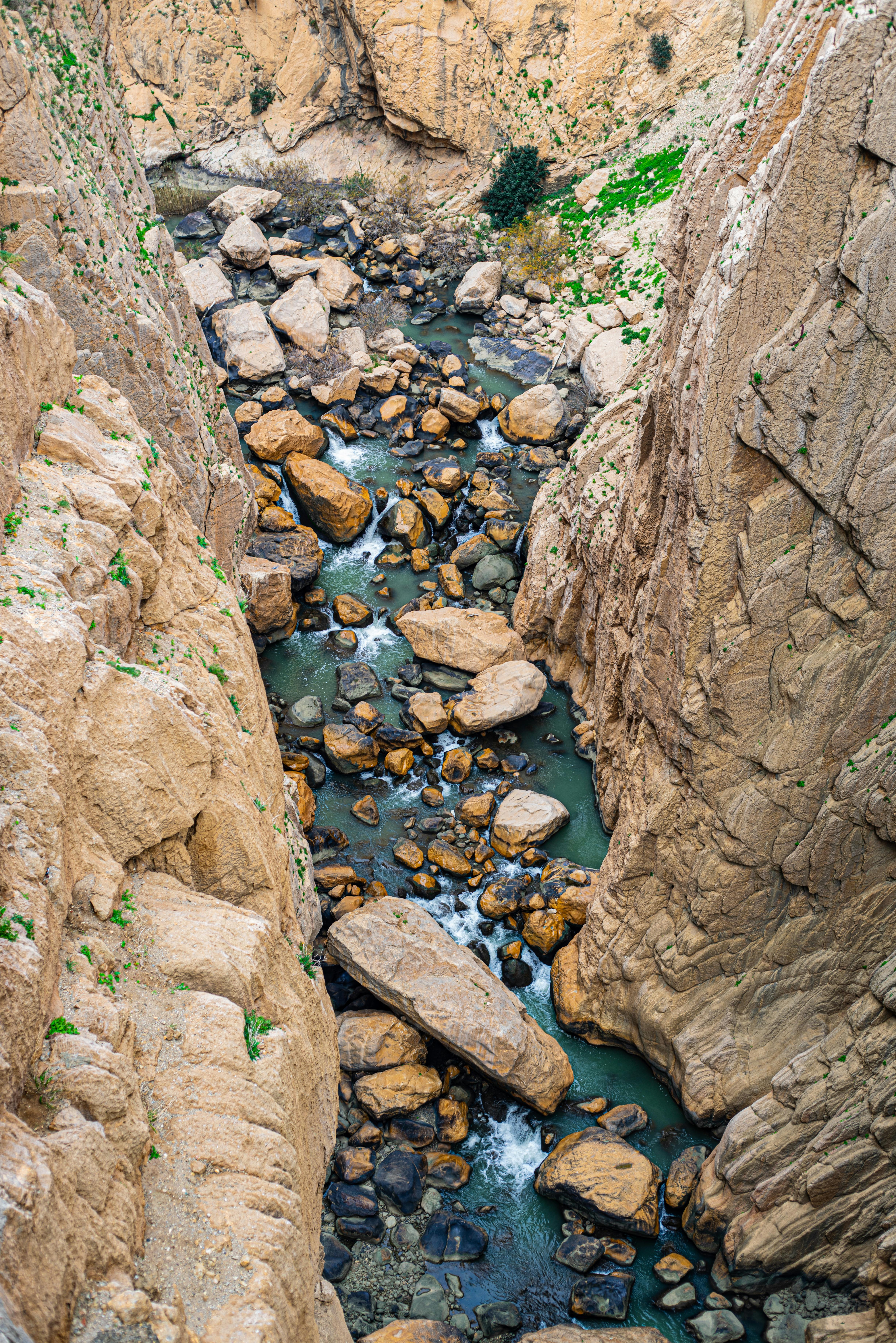 Cliff River Photos, Download The BEST Free Cliff River Stock Photos ...