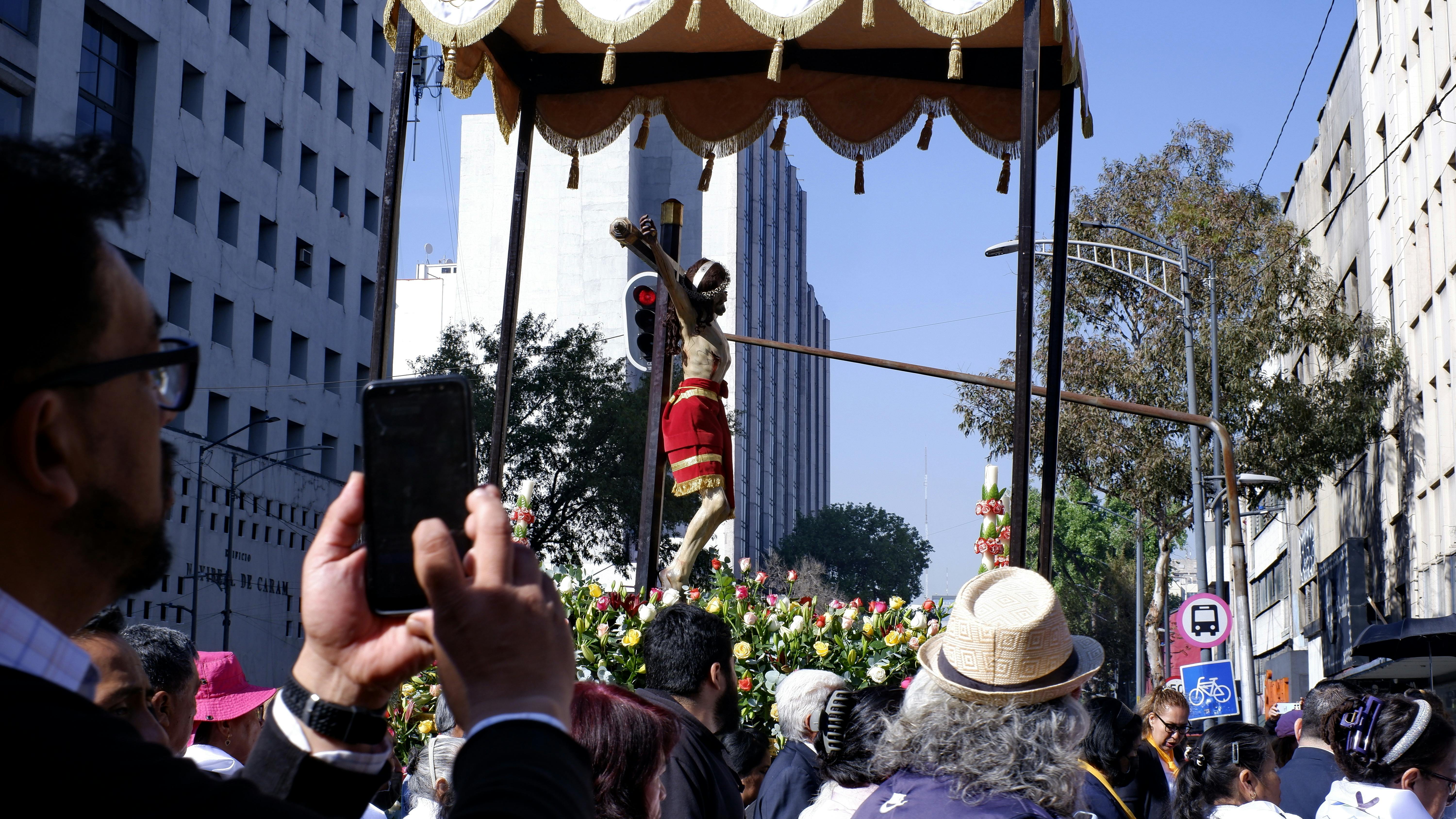 Religious Procession in Mexico City Urban Landscape · Free Stock Photo